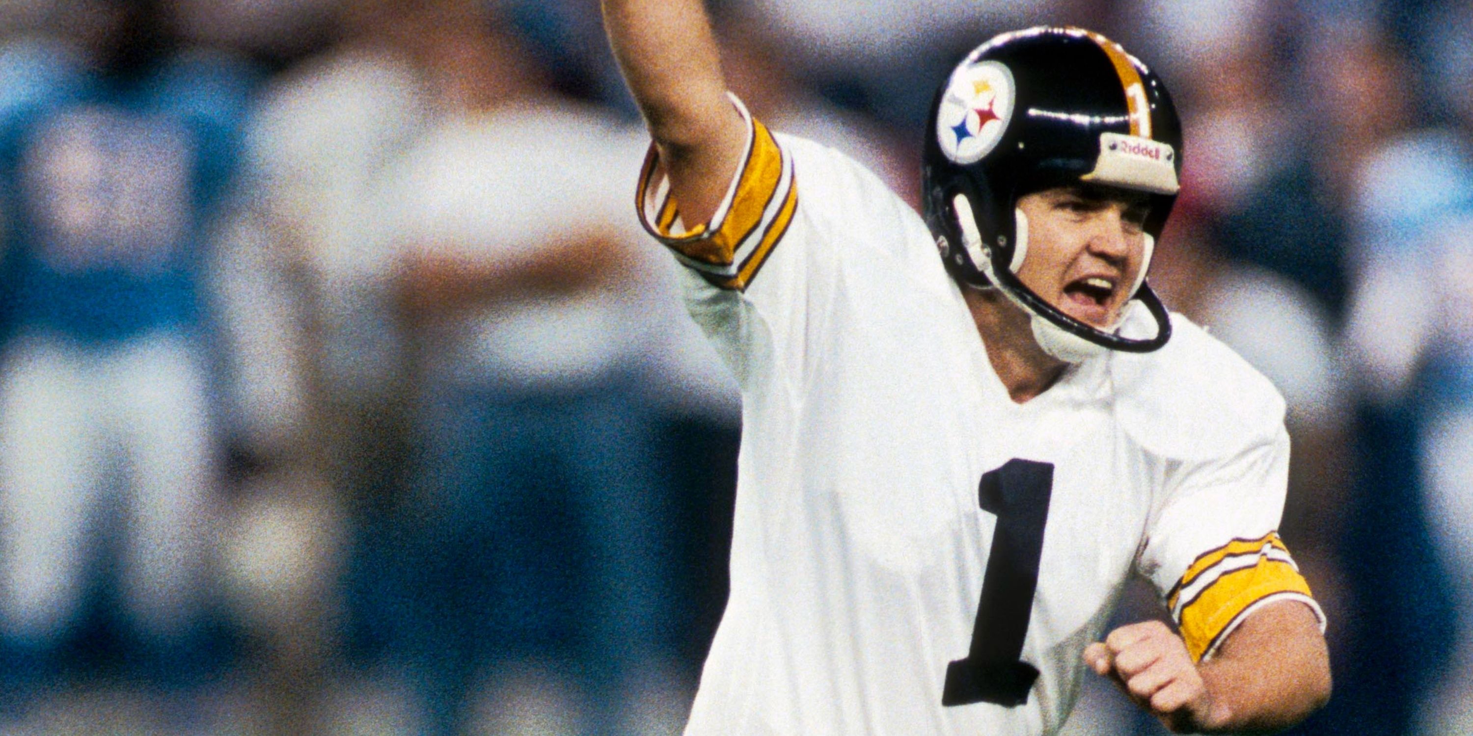 Most NFL Seasons Played in a Career