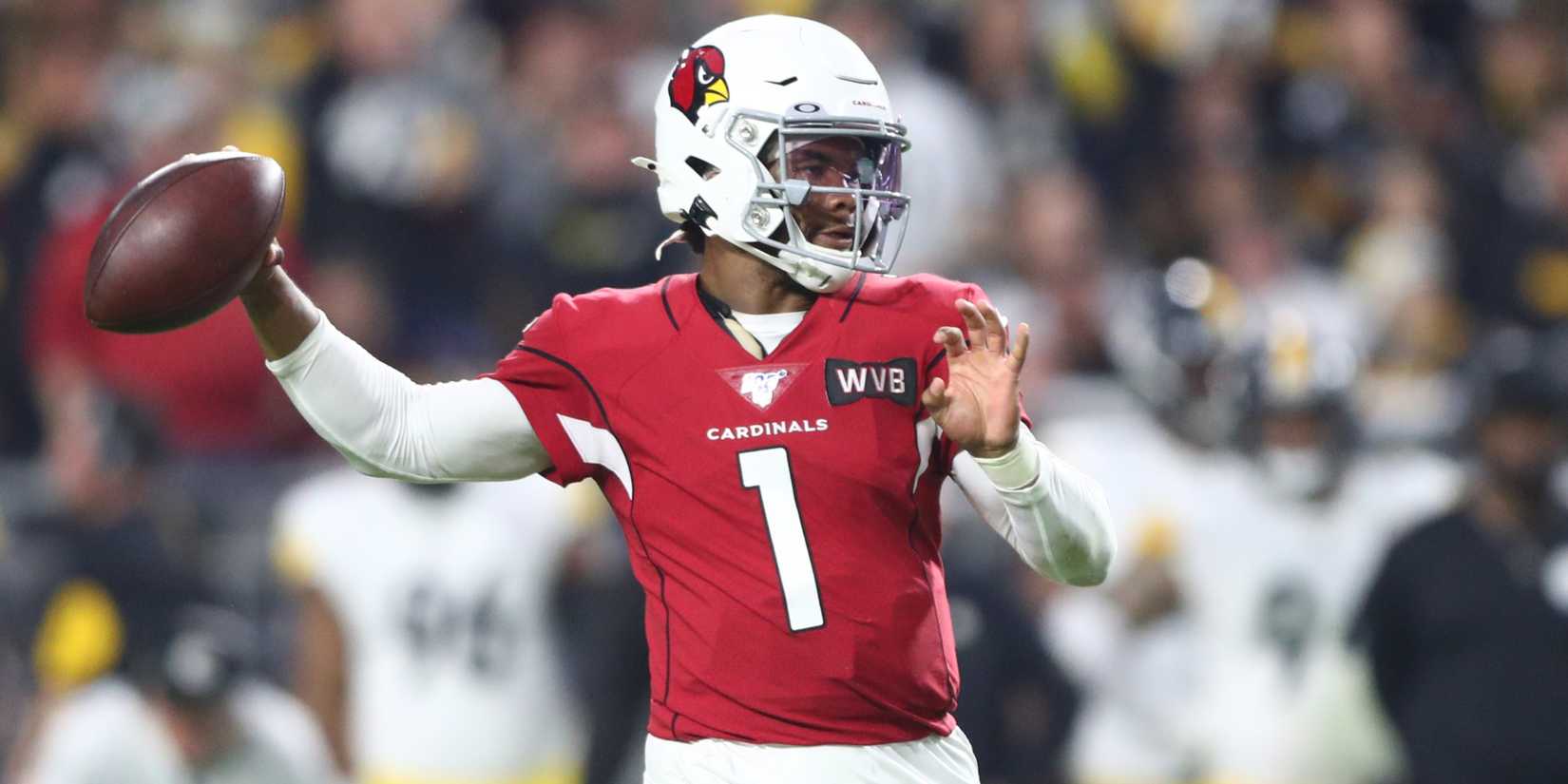 10 NFL Rookie Quarterbacks With the Most Passing Yards in a Season