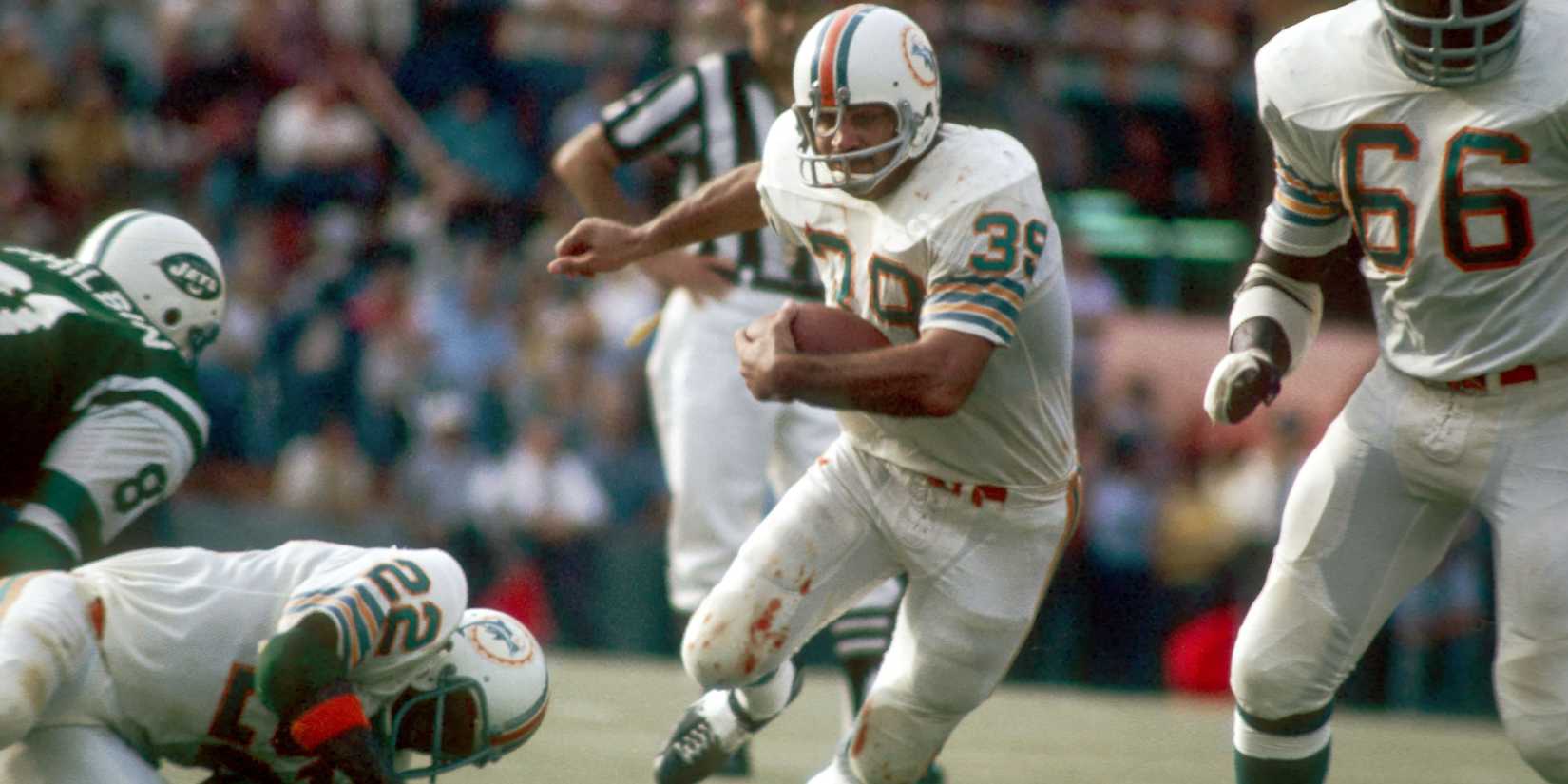 Ranking the Top 5 Miami Dolphins Running Backs of All Time