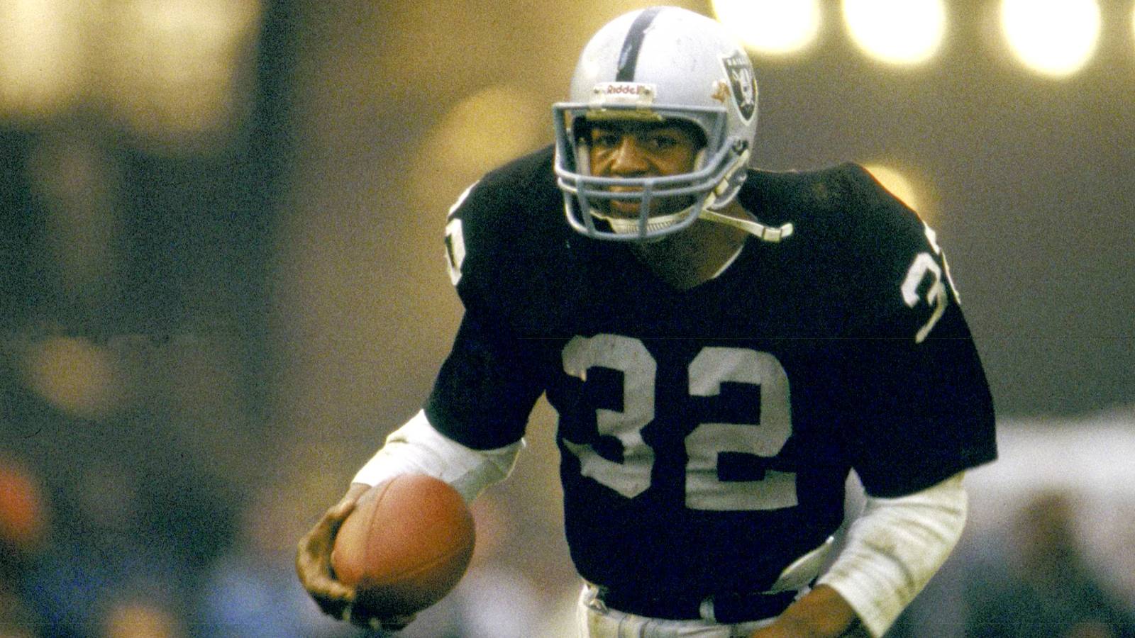 Ranking the Top 5 Las Vegas Raiders Running Backs of All Time