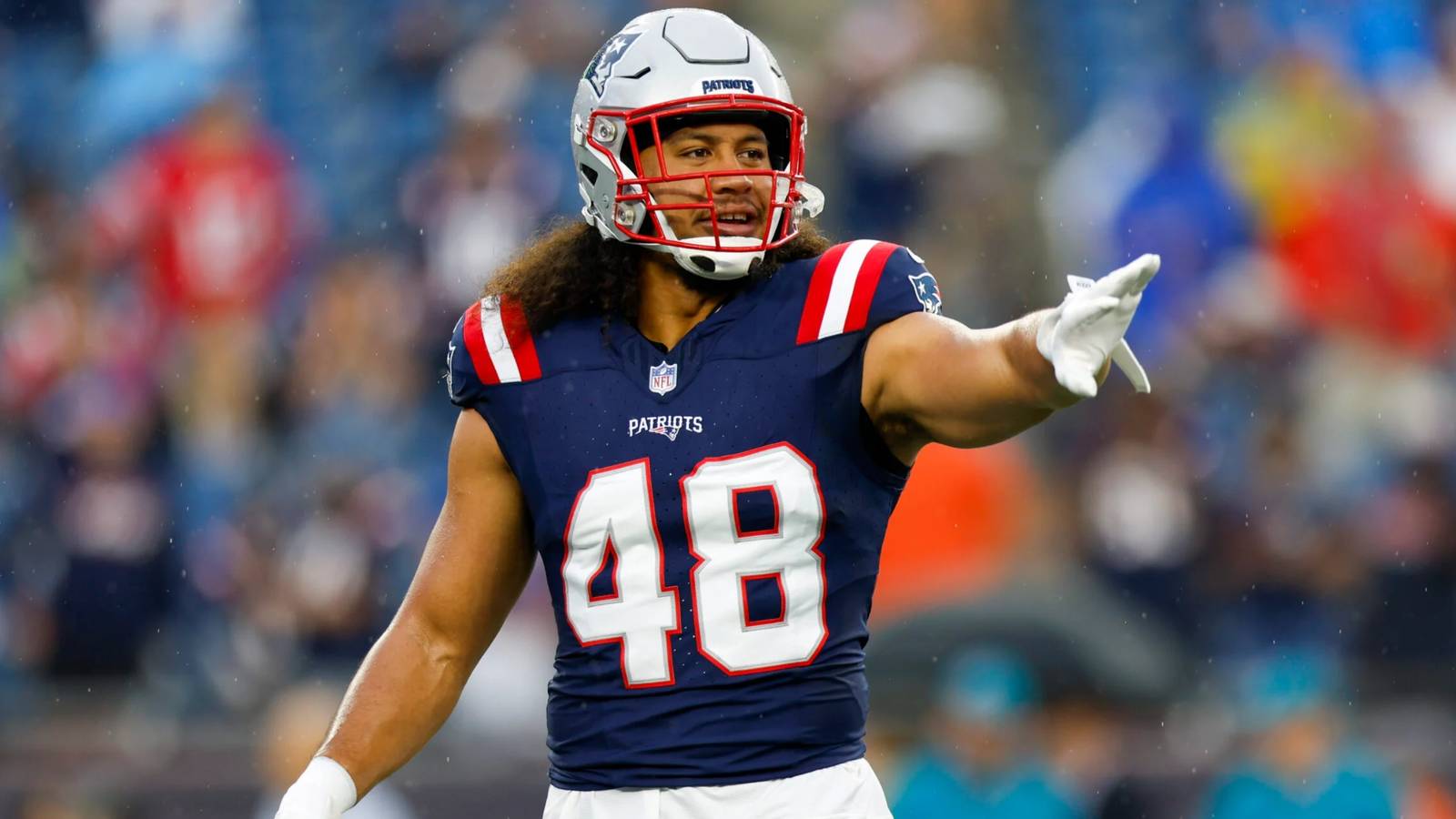 Report: Patriots Re-Sign LB Jahlani Tavai for $15 Million