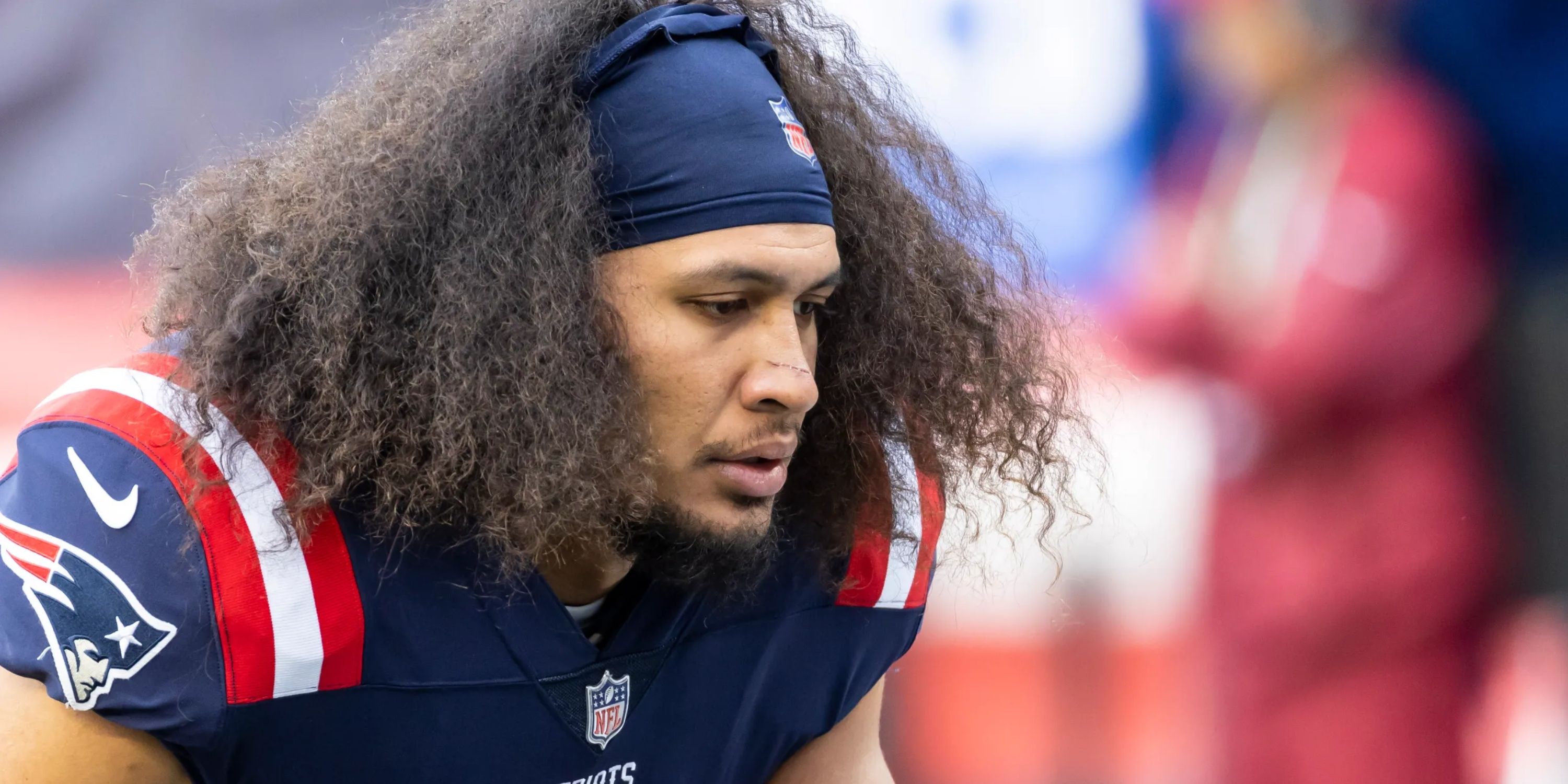 Report: Patriots Re-Sign LB Jahlani Tavai for $15 Million