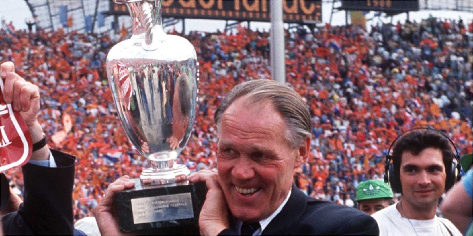 10 Greatest Dutch Managers in Football History Ranked