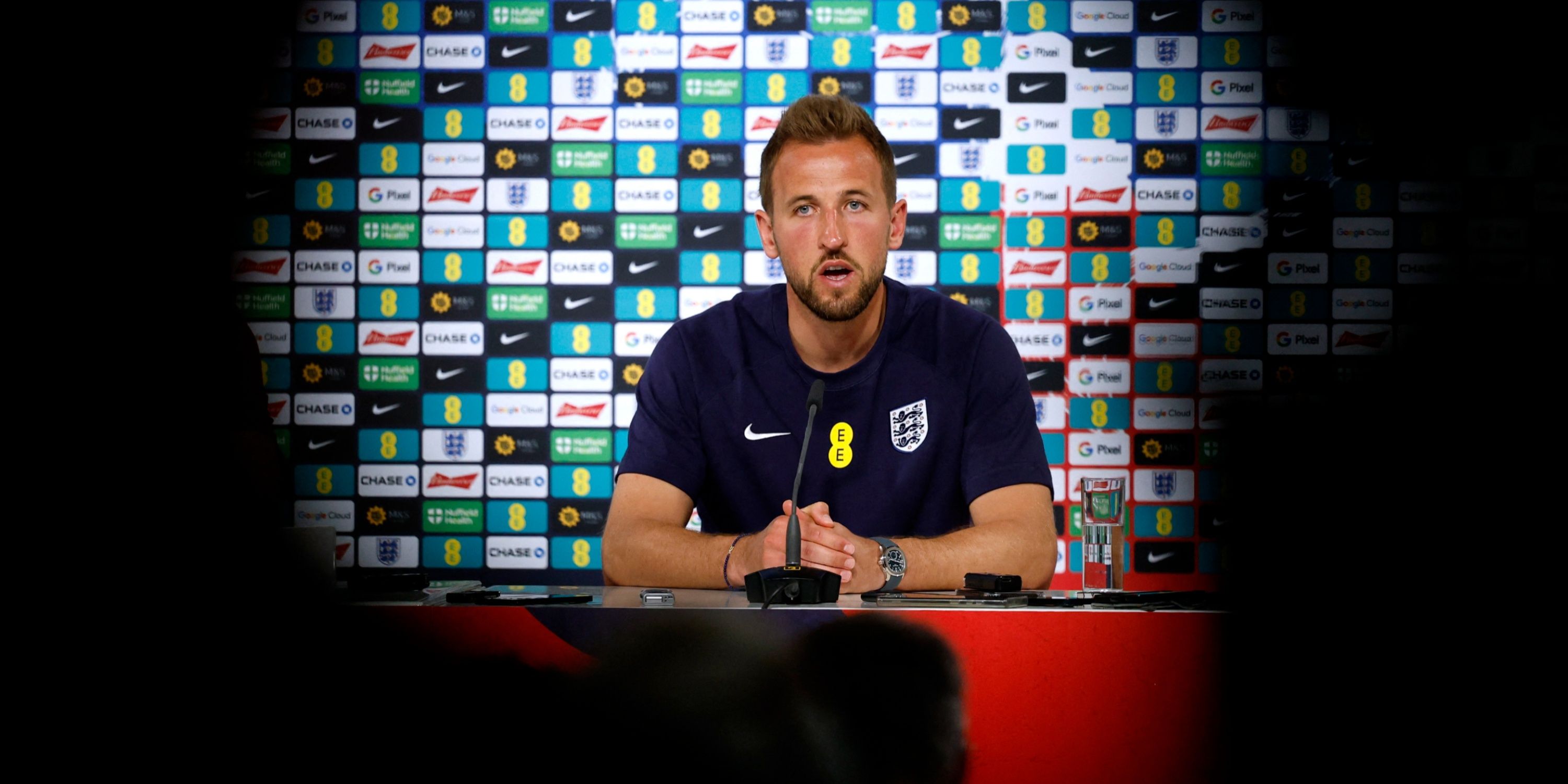 What Makes Harry Kane a Good Leader