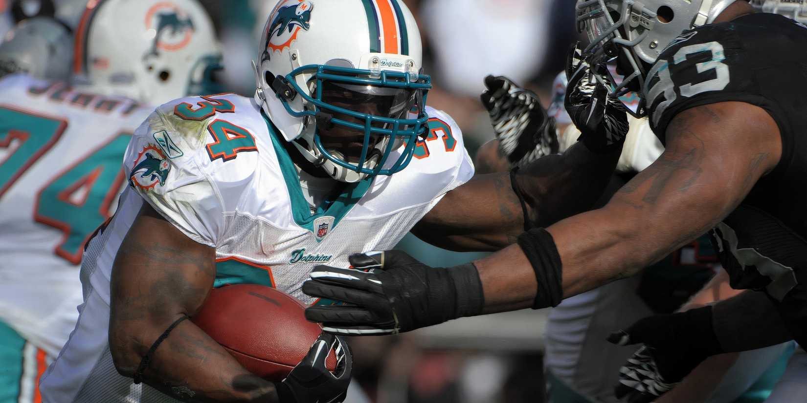 Ranking the Top 5 Miami Dolphins Running Backs of All Time