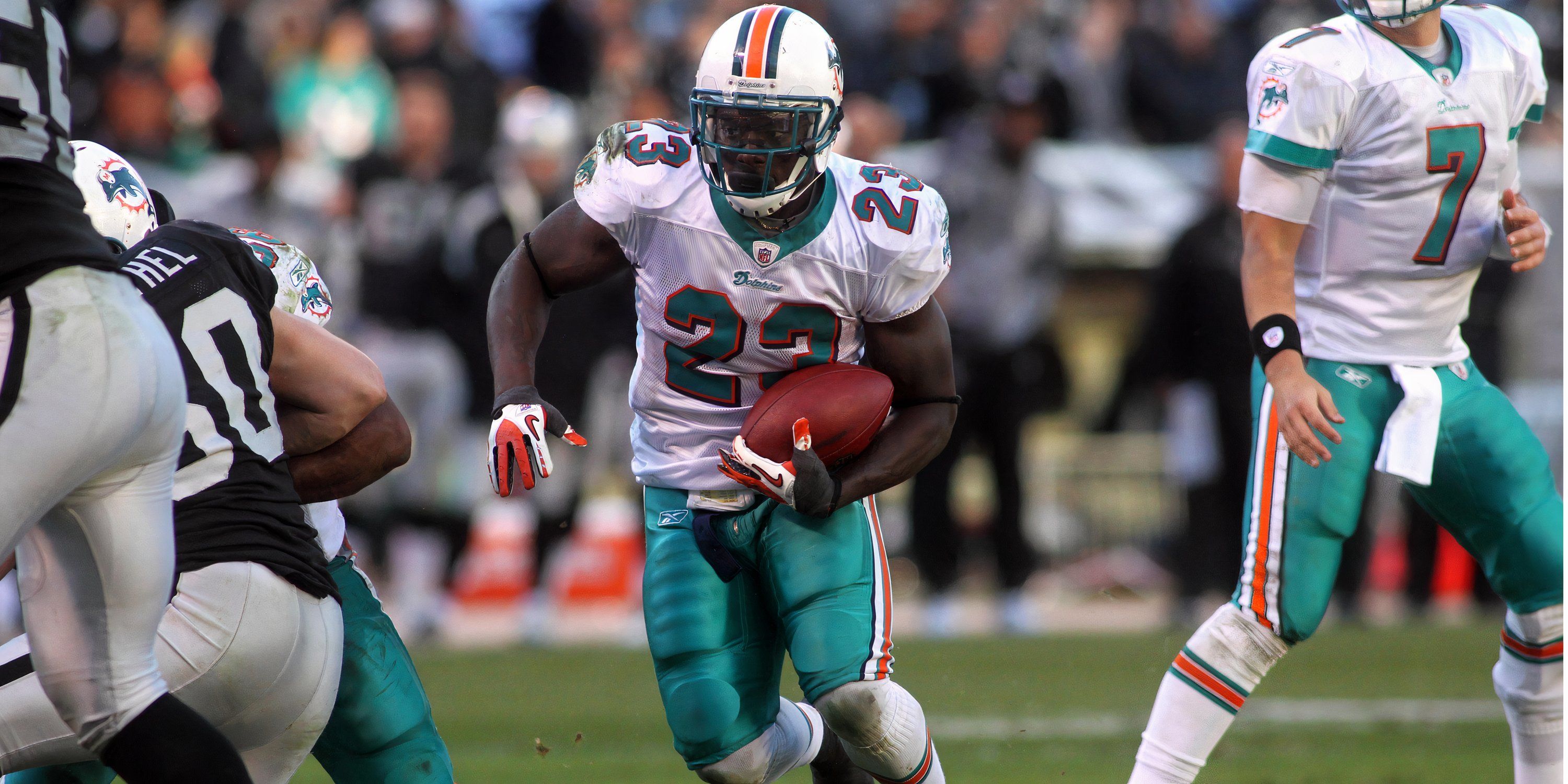 Ranking the Top 5 Miami Dolphins Running Backs of All Time