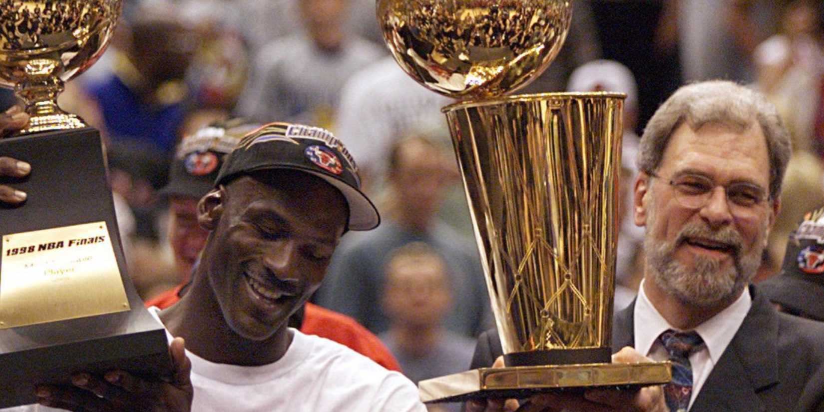 Magic Johnson Reveals Shocking Michael Jordan Gesture that Brought the Dream Team Together