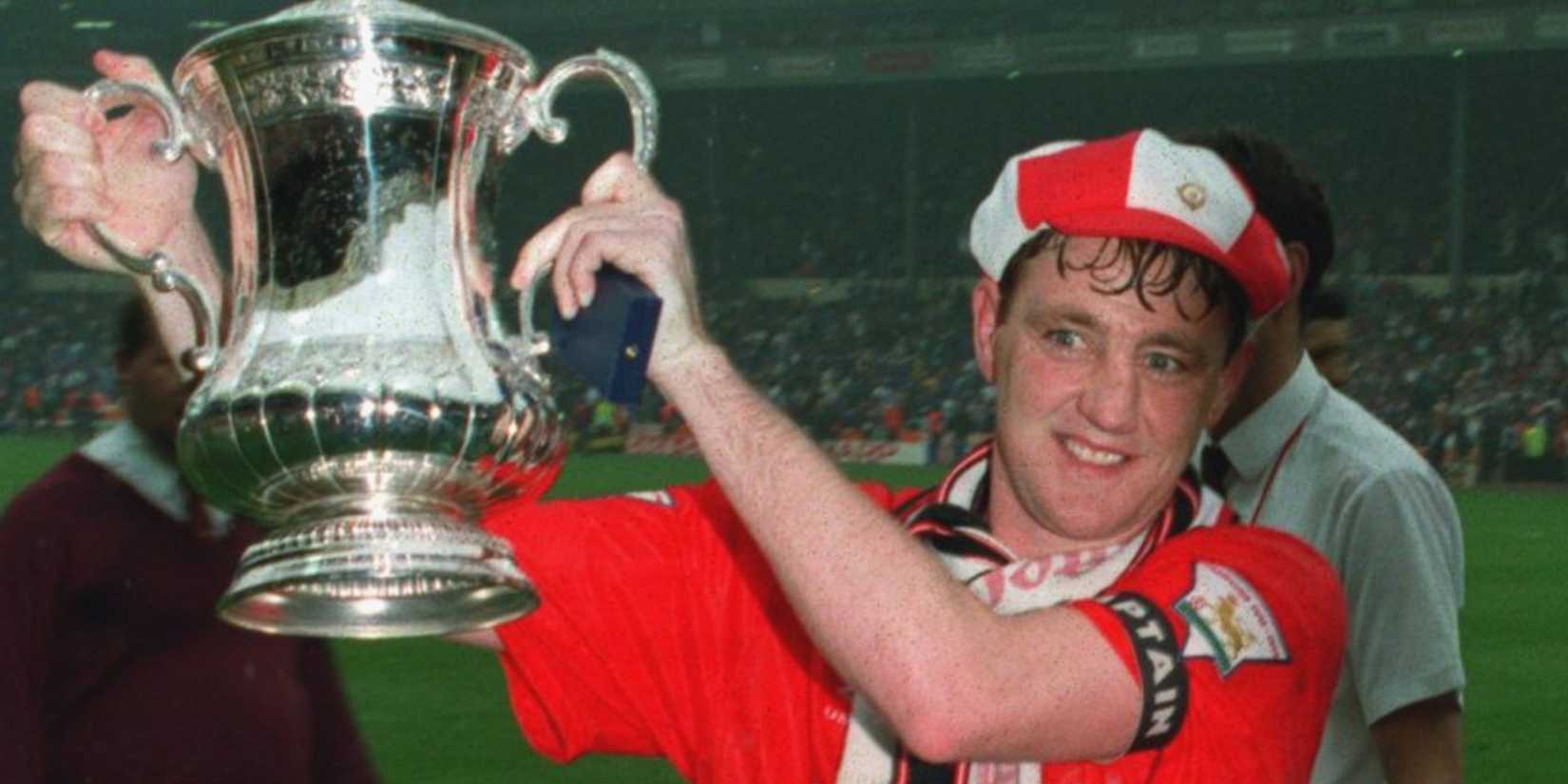 Manchester United Legend Bryan Robson Named His Favourite Team-Mate at ...