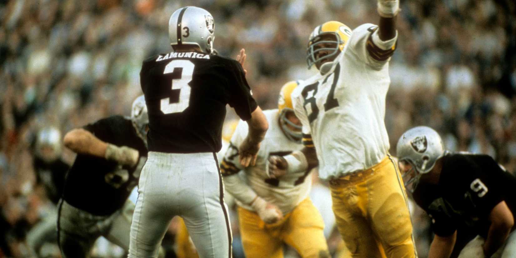 Top 10 Defenders in Green Bay Packers History