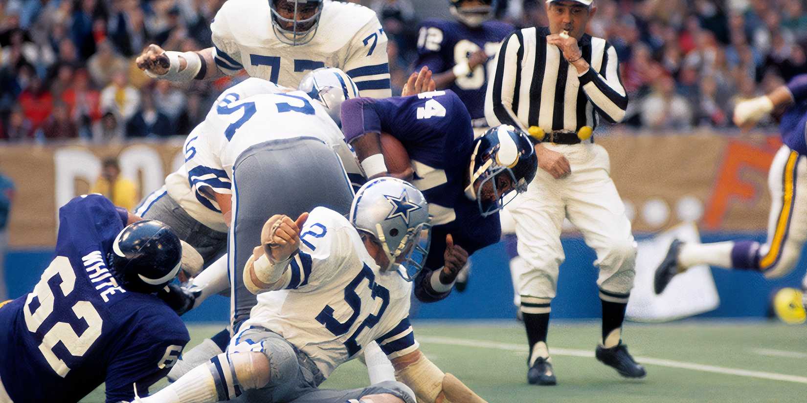 Ranking the Top 5 Minnesota Vikings Running Backs of All Time