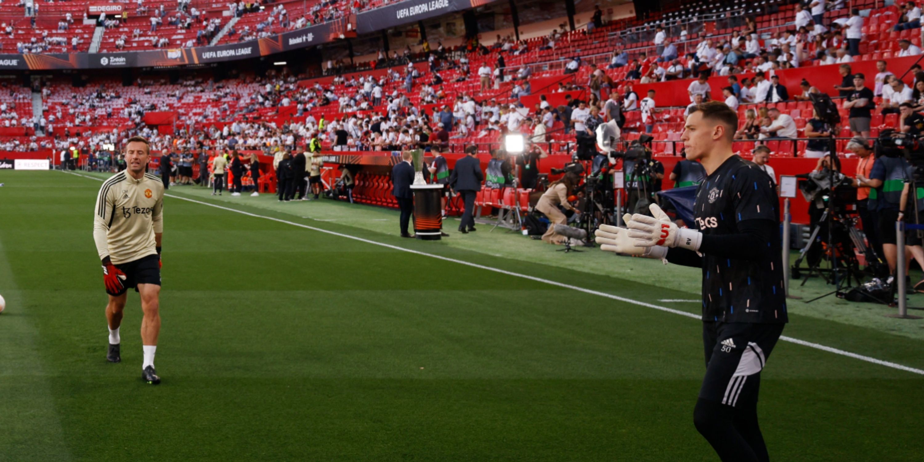 Who is Manchester United's Goalkeeping Sensation Radek Vitek