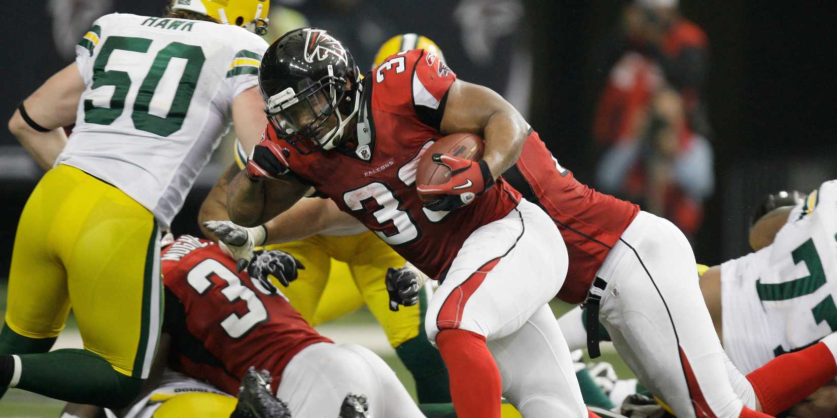 Ranking the Top 5 Atlanta Falcons Running Backs of All Time