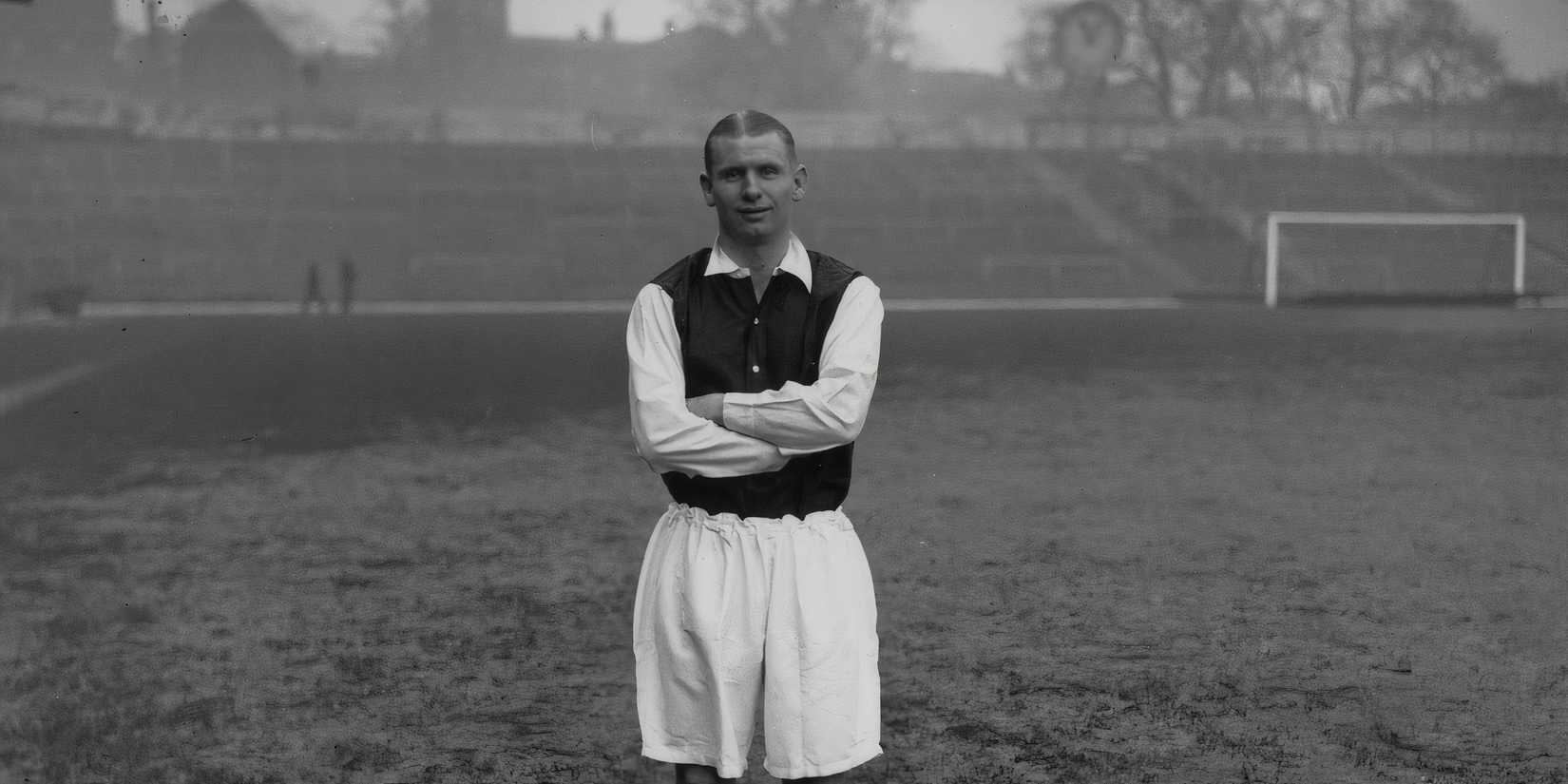 20 Greatest Left-Wingers in Football History [Ranked]