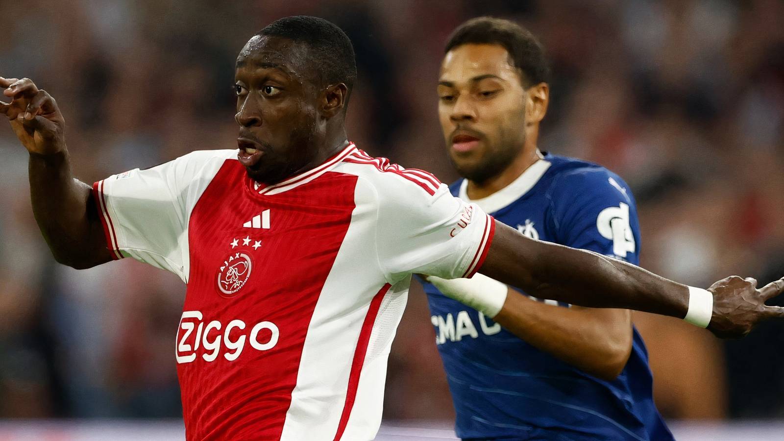 Wolves in Talks to Sign Carlos Forbs in Last Minute Deal