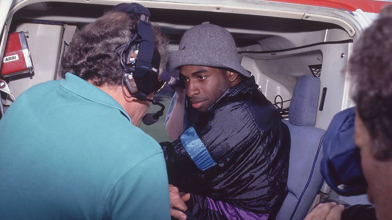 Revisiting When Derion Sanders Tried To Play an NFL & MLB Game in One Day