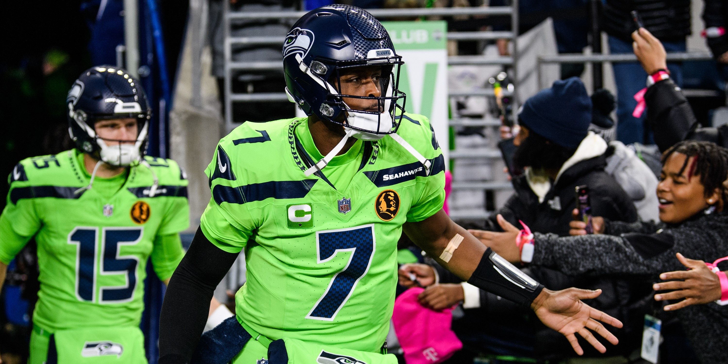 Should The Seahawks Give Geno Smith a New Contract?