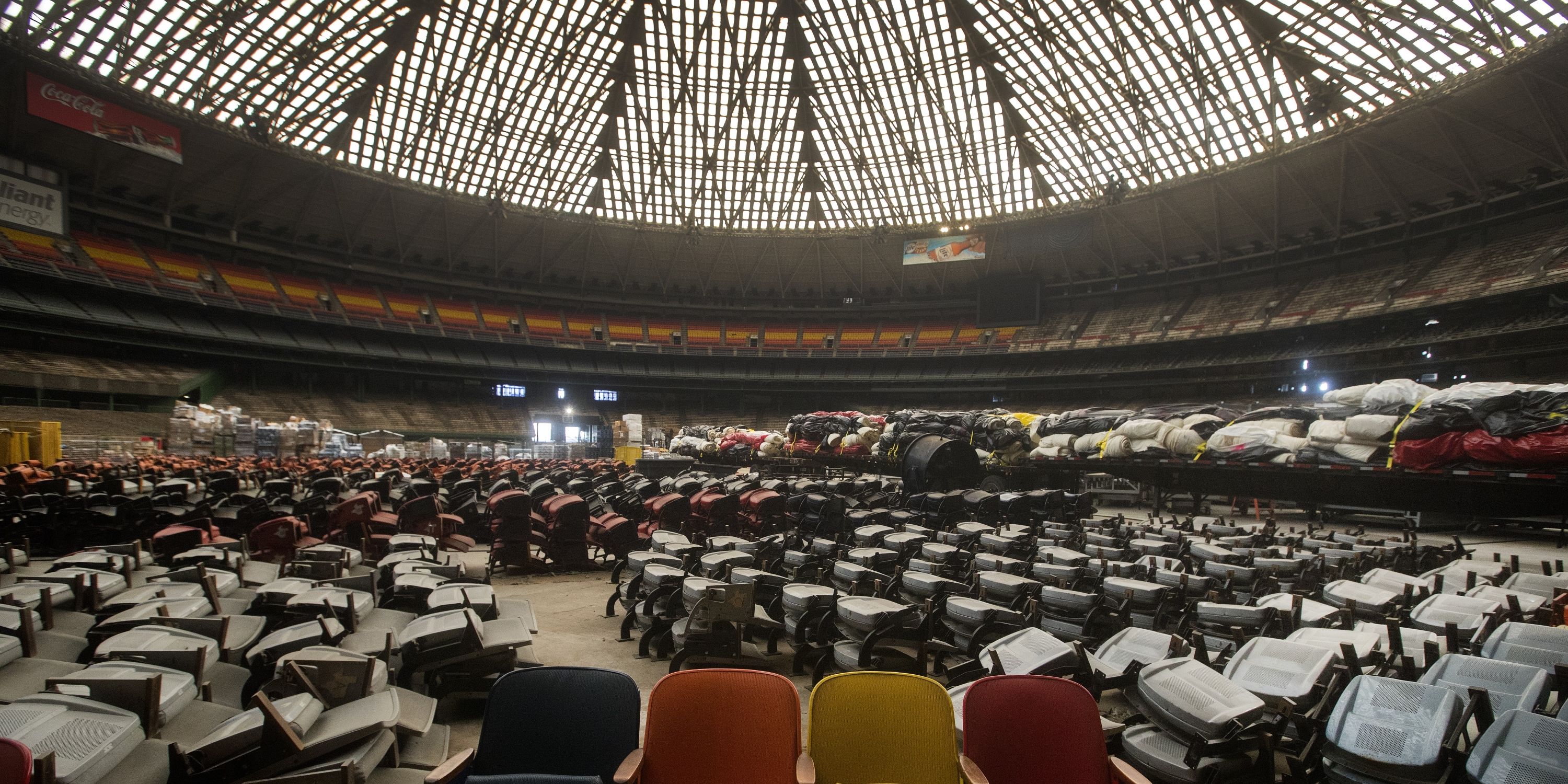 10 Old NFL Stadiums That Were Abandoned 10-old-nfl-stadiums-that-were-abandoned