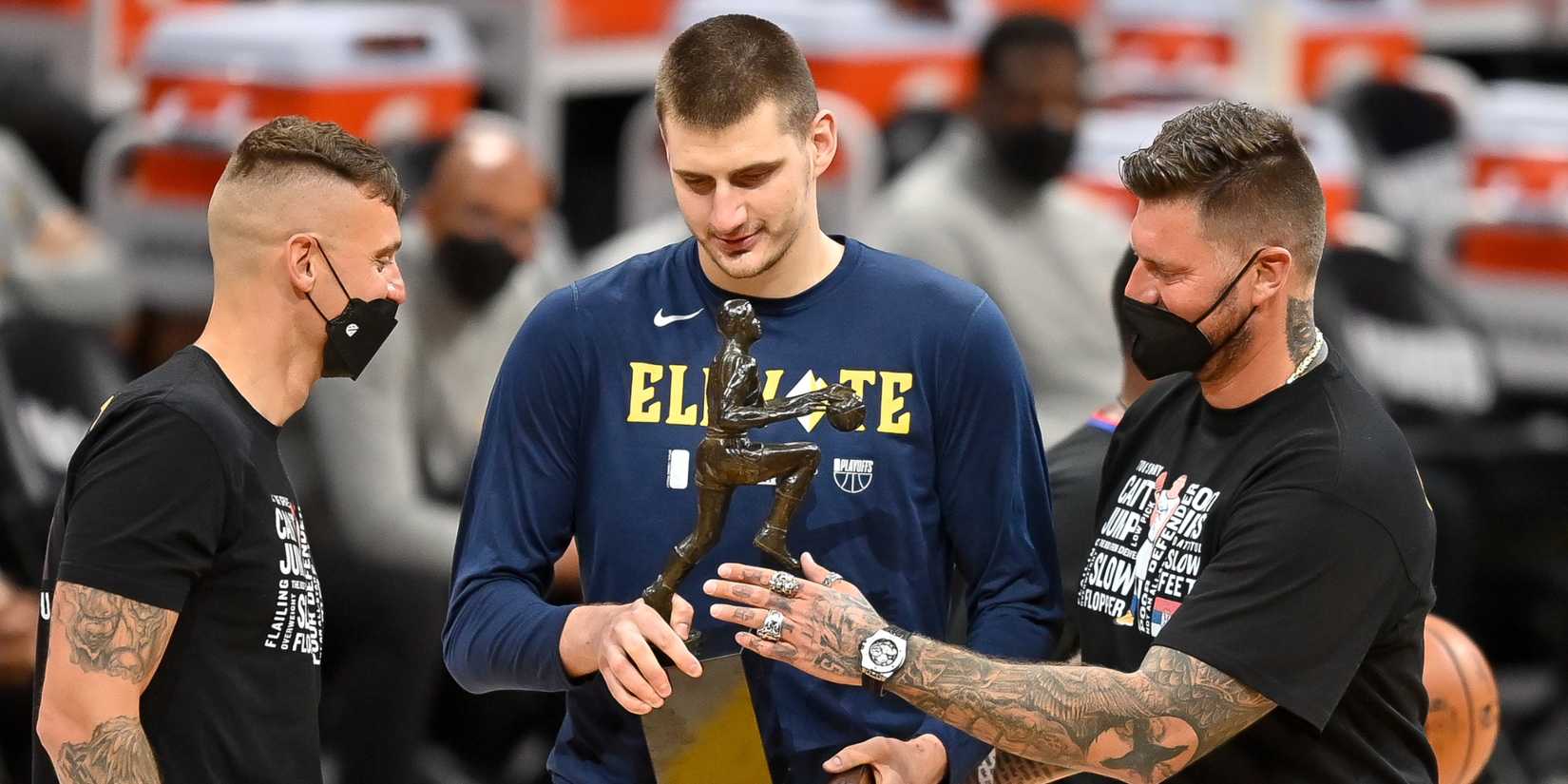 Shaquille O'Neal Named His 10 Greatest NBA Centers of All-Time - Jokic 7th