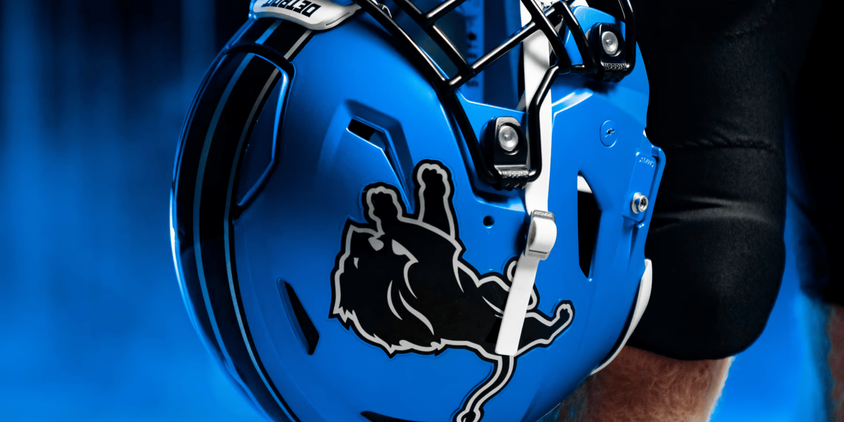 5 Teams Whose Alternate Helmets Are a Major Upgrade From Their Regular