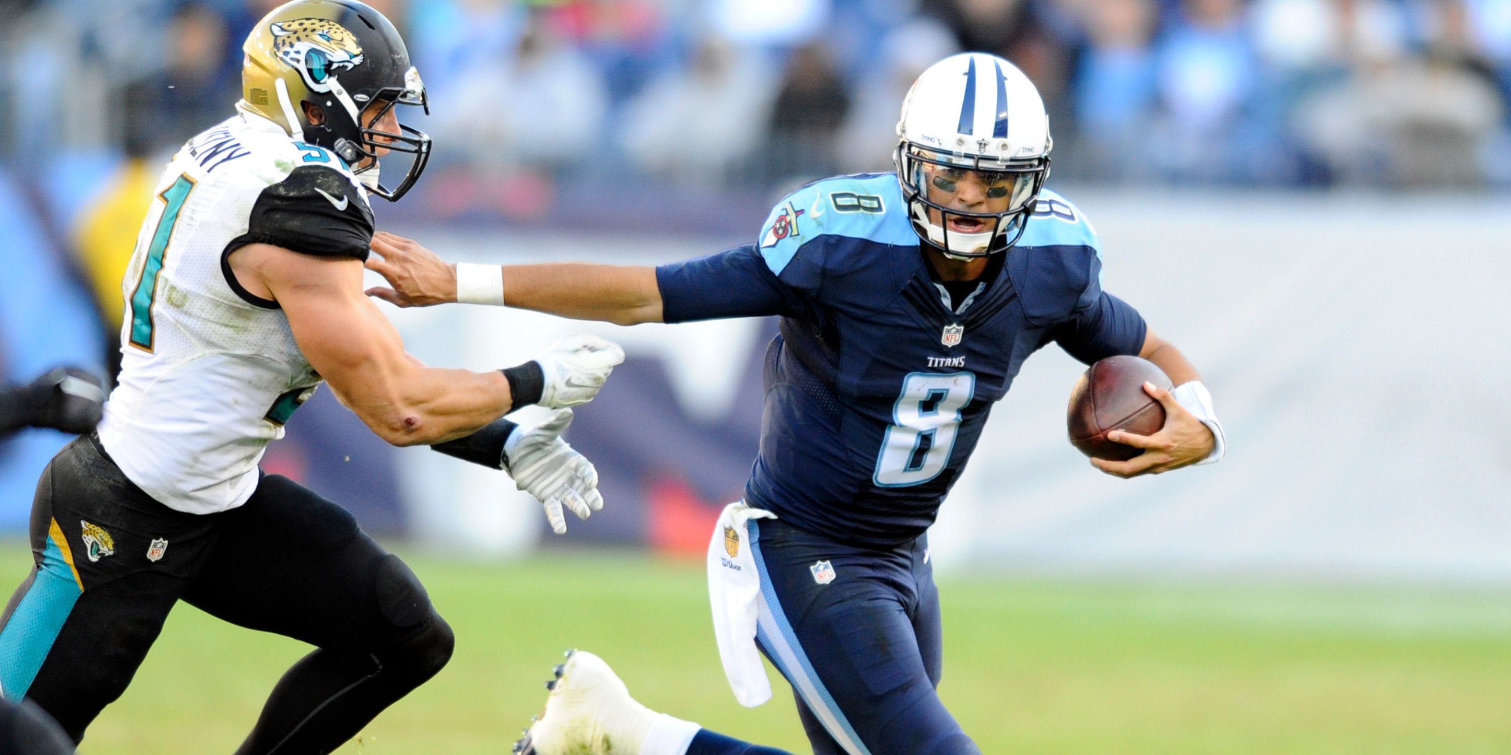 10 NFL Rookie Quarterbacks With the Most Rushing Yards in a Game