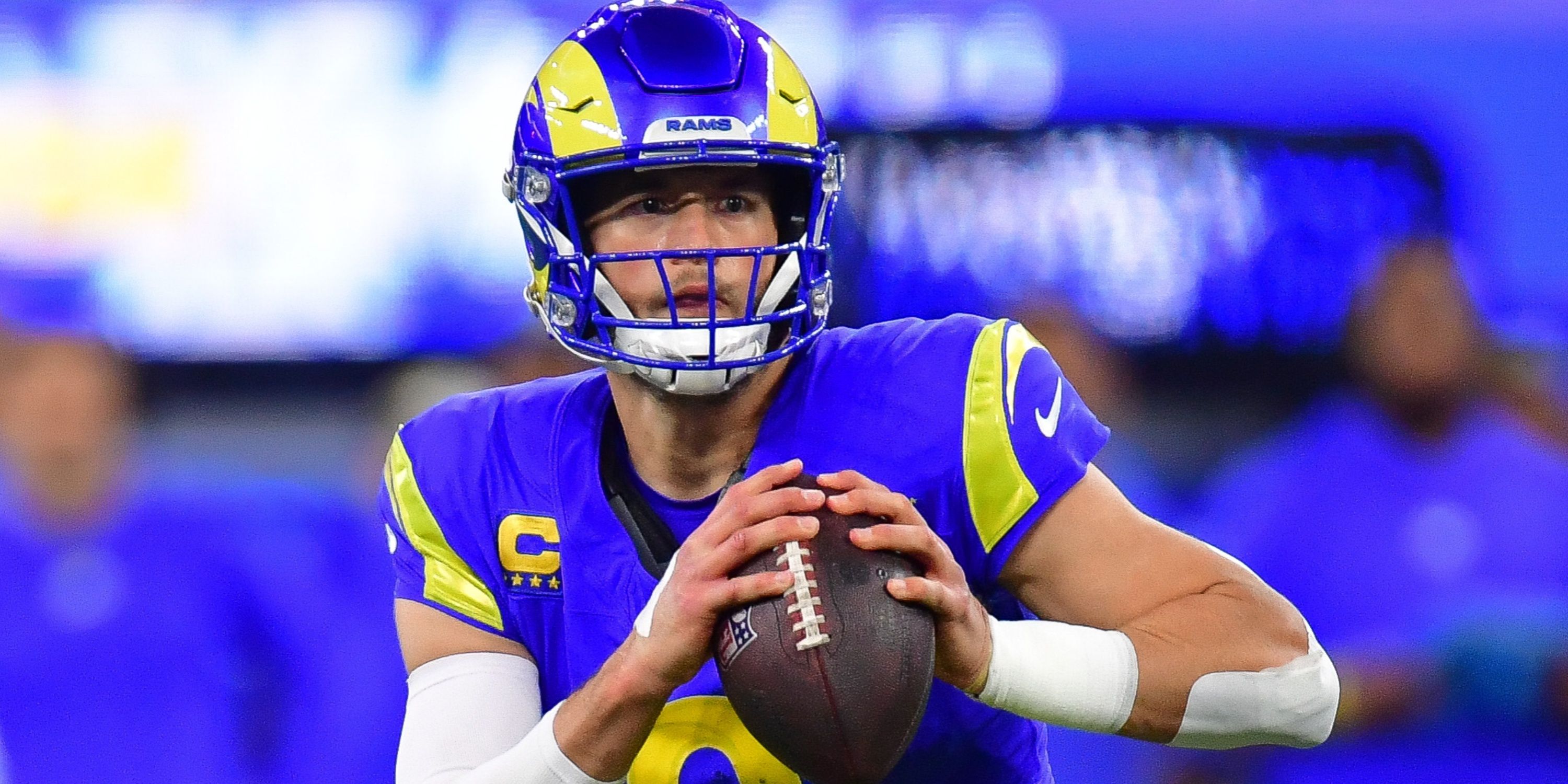 10 Strongest Arms in NFL History [Ranked]