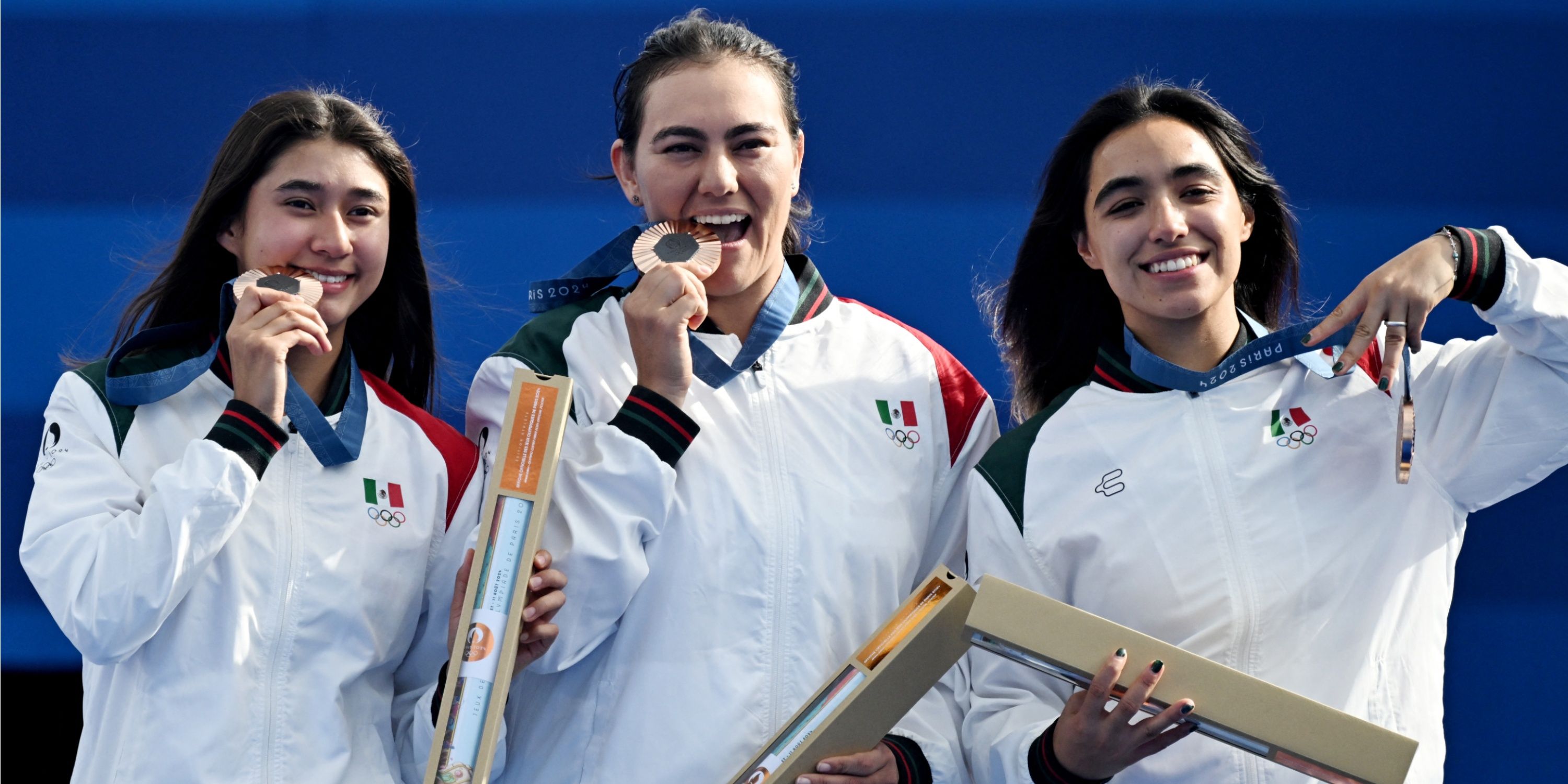 What Item Inside Box Olympians Receive With Medals Looks Like