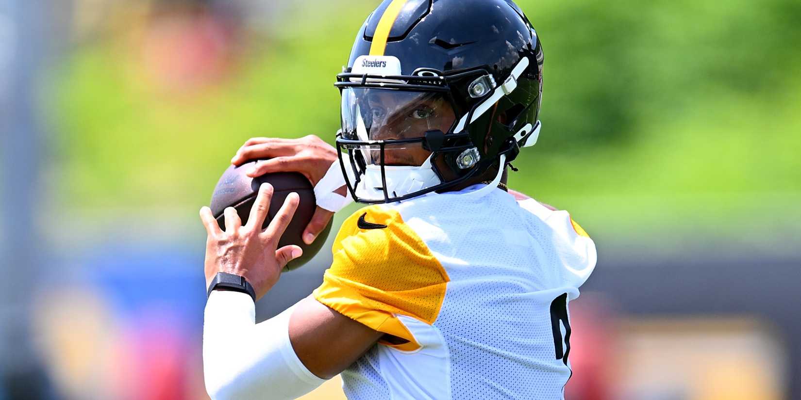 What Justin Fields Must Do to Bounce Back After Shaky Preseason Start