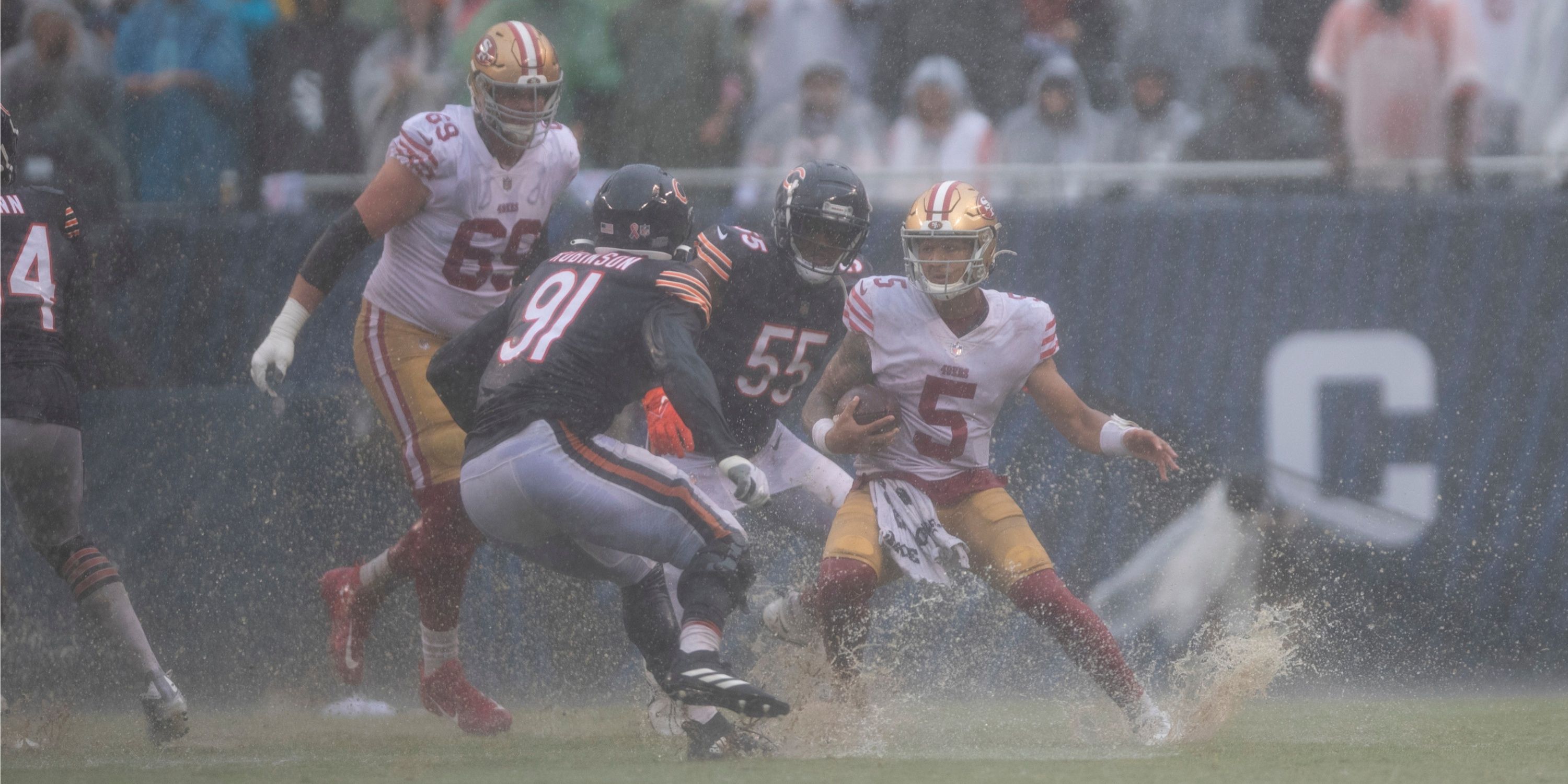 10 NFL Games With the Worst Weather Conditions