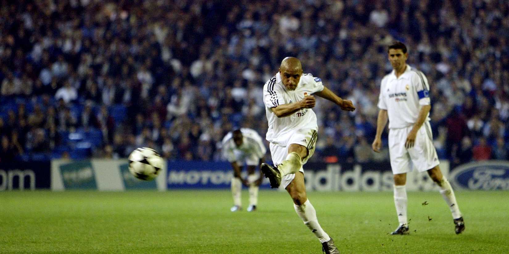 10 greatest left-footed players in football history [Ranked]