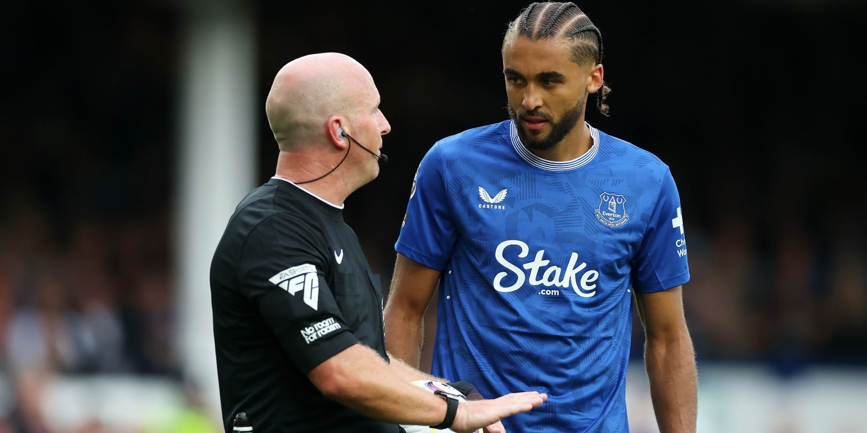 How Penalty was Overturned in Everton 0-3 Brighton Despite Broken VAR ...