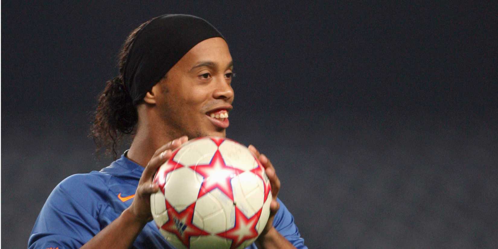 10 Most Entertaining Players in Football History [Ranked]