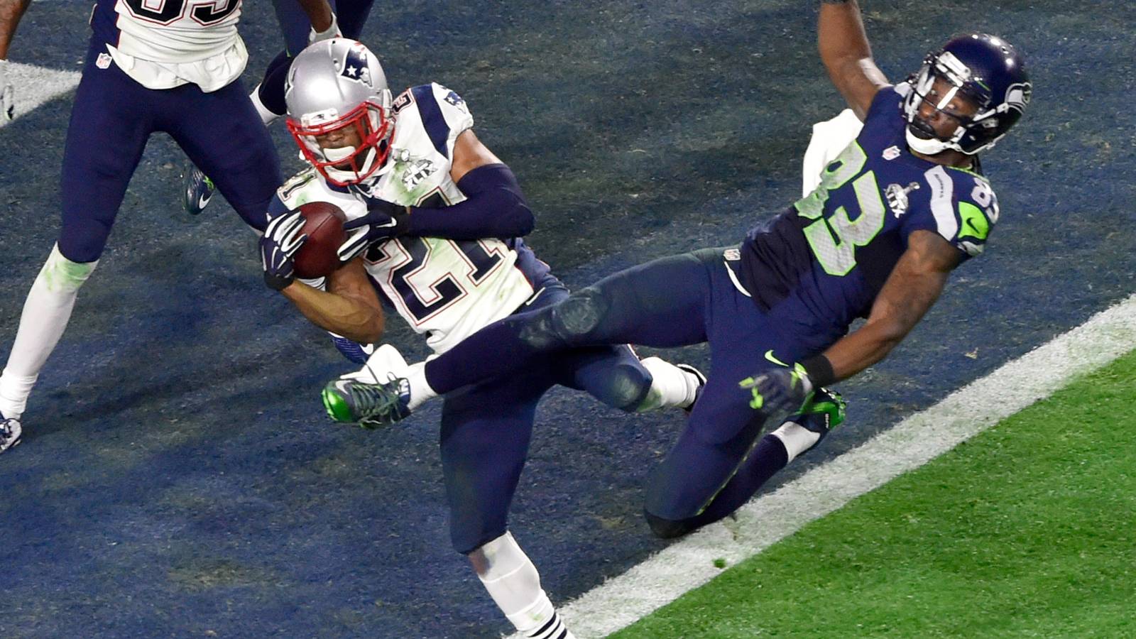 Ranking The 10 Dumbest Play Calls in NFL History