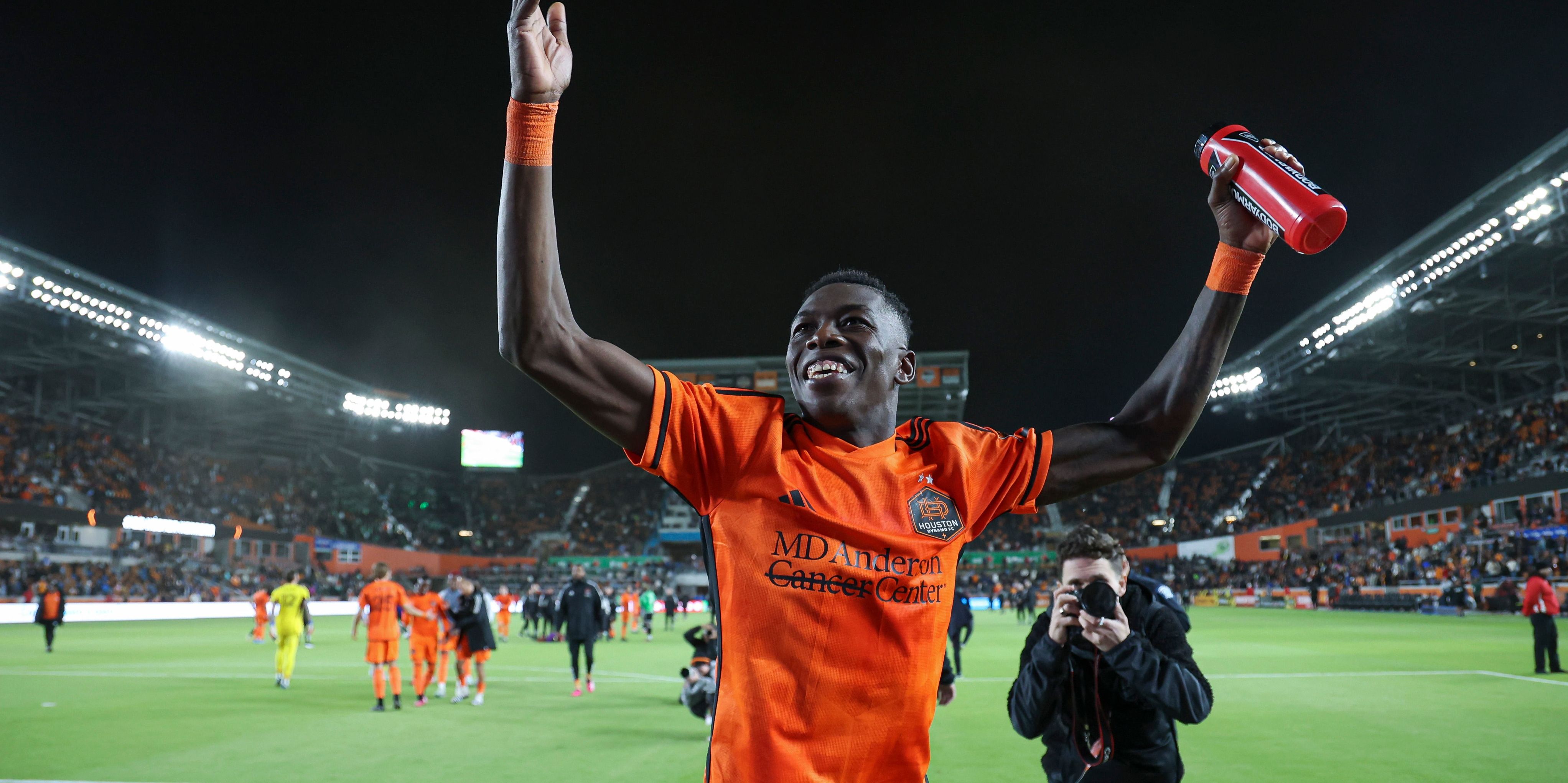 FC Cincinnati finalizing deal to sign free agent defender Teenage Hadebe