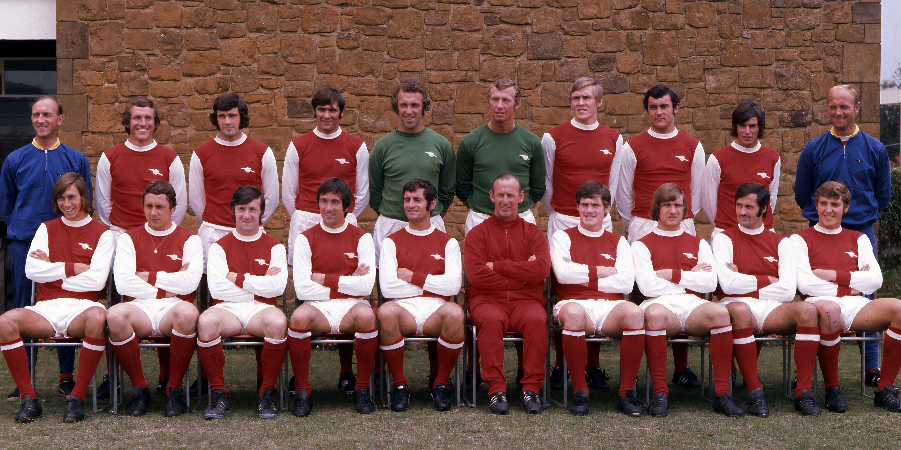 9 Best Home Kits in Arsenal History (Ranked)