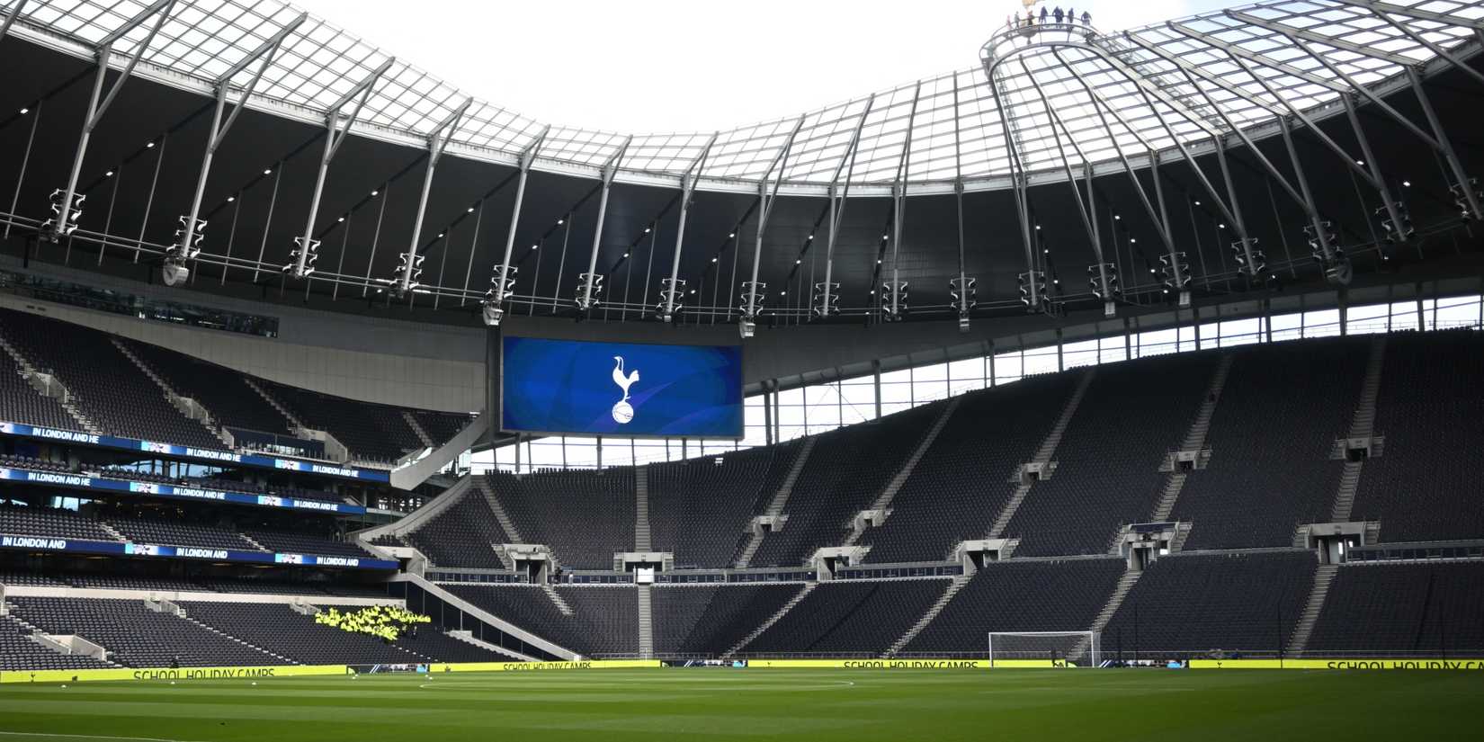 Why Tottenham Have a Cockerel on Their Crest (Explained)