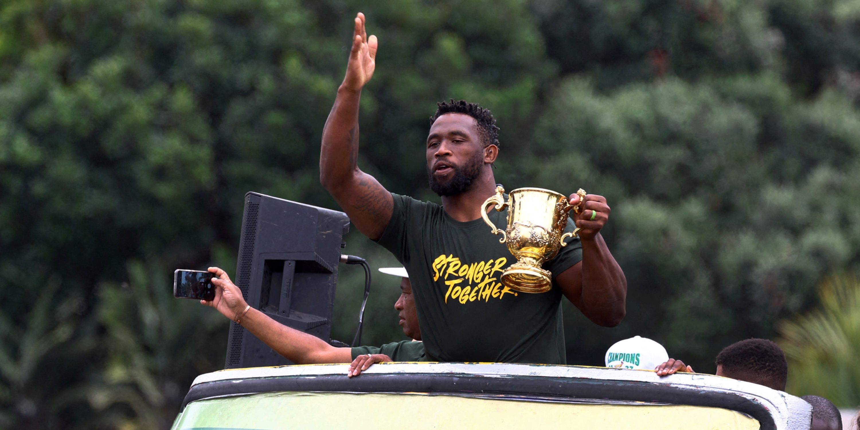 10 Greatest Captains in Sports History [Ranked]