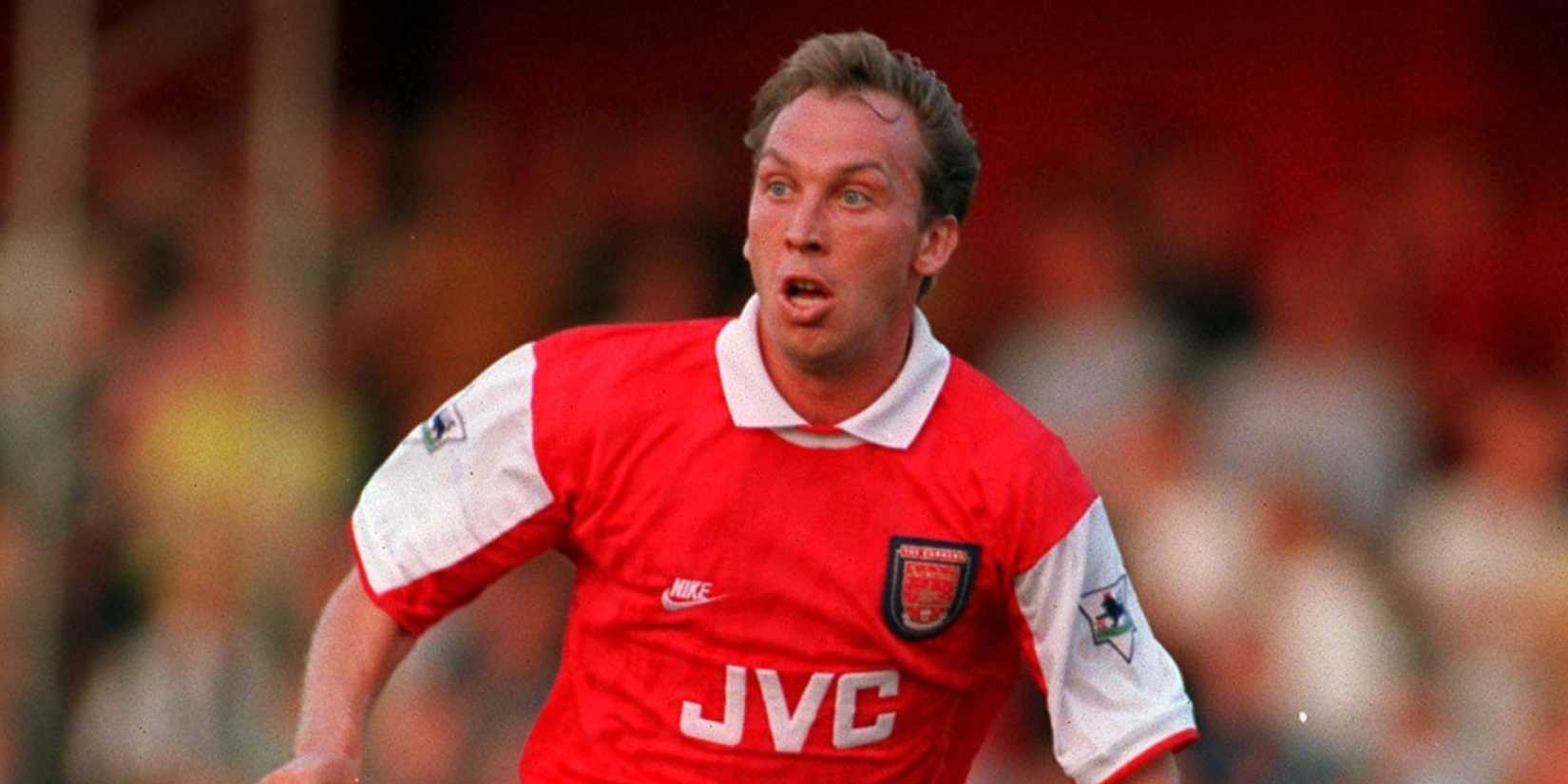 15 Greatest English Midfielders in Football History [Ranked]