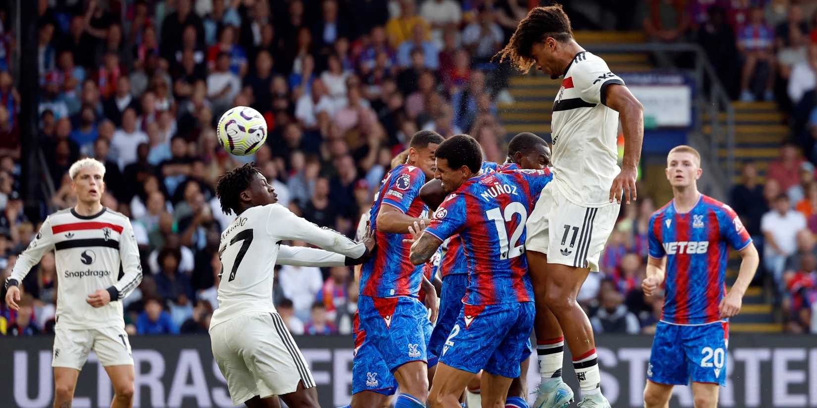 Key Match Incidents Panel Reveal Lisandro Martinez Man Utd Lunge Decision