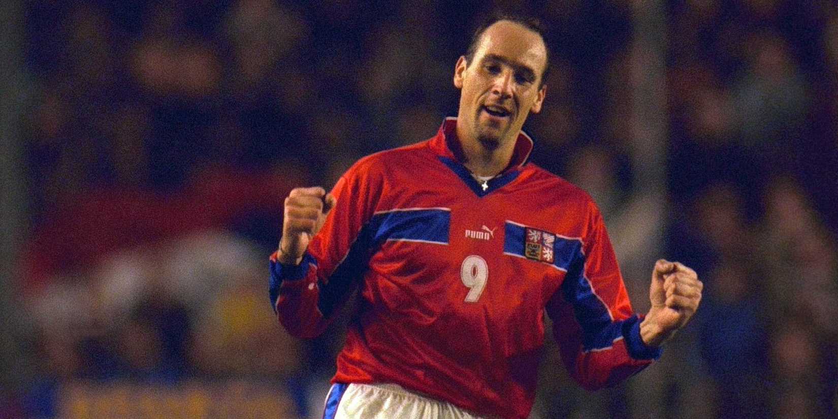 10 Greatest Players in Football History Who Were Famously Slow [Ranked]