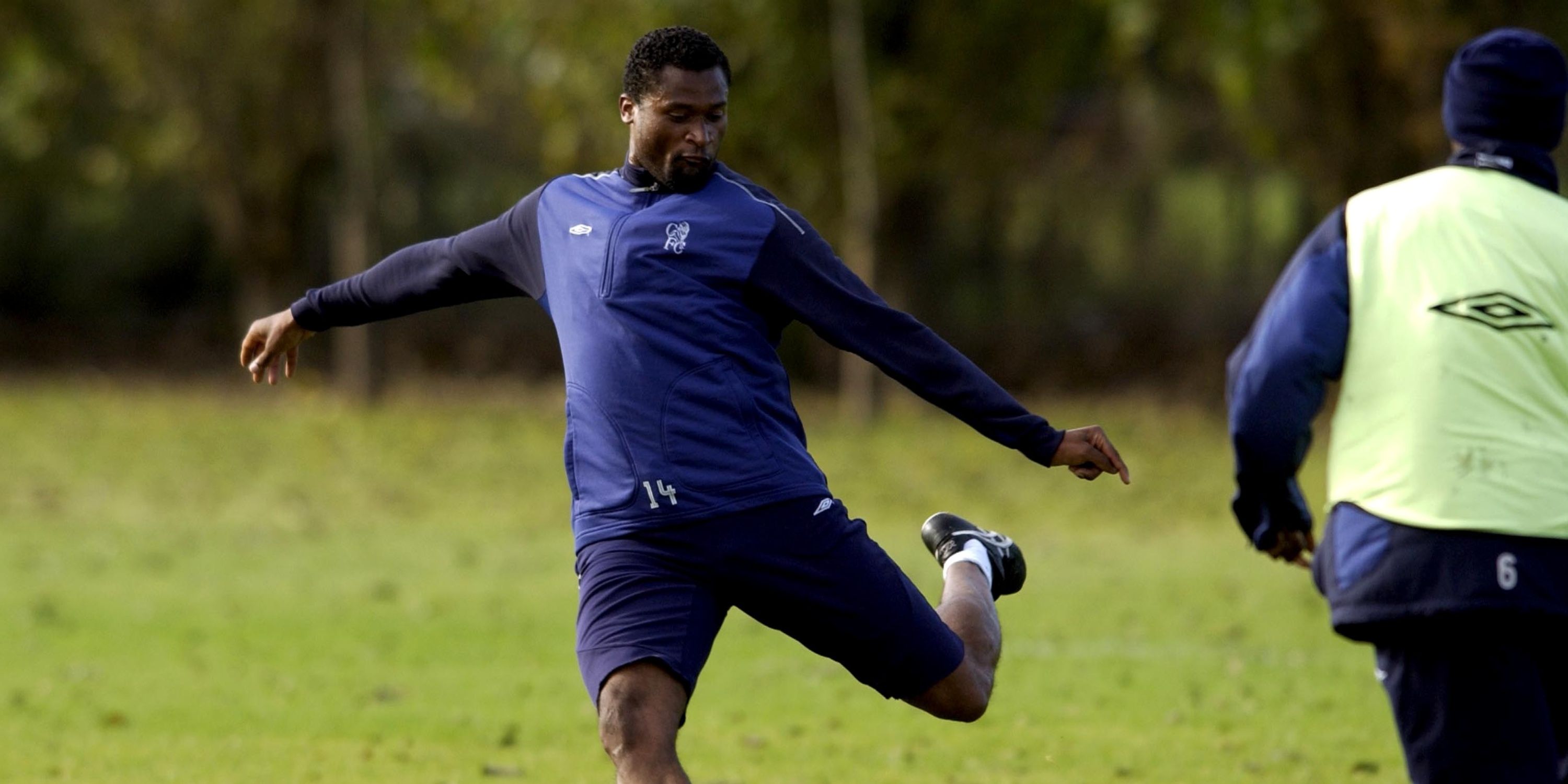 10 Most Unprofessional Players in Football History [Ranked]