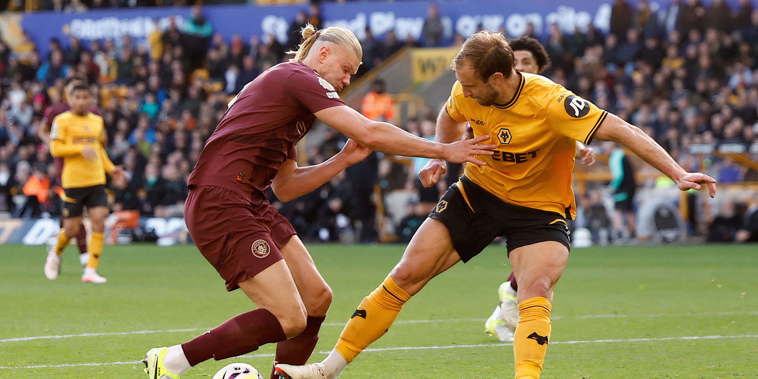 Journalist Blown Away by 8/10 Wolves Star for Man City Display
