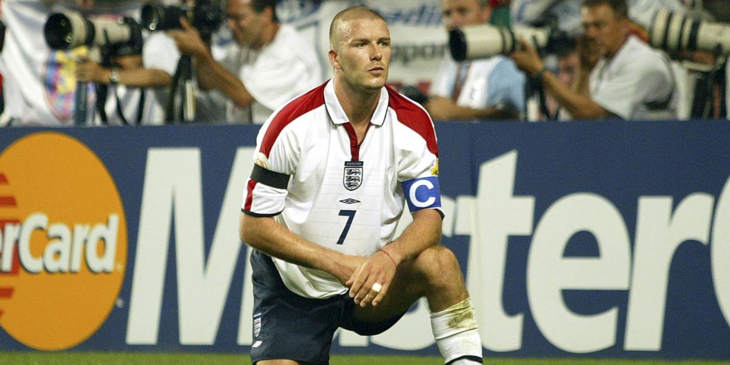 10 Greatest England Captains in Football History [Ranked]