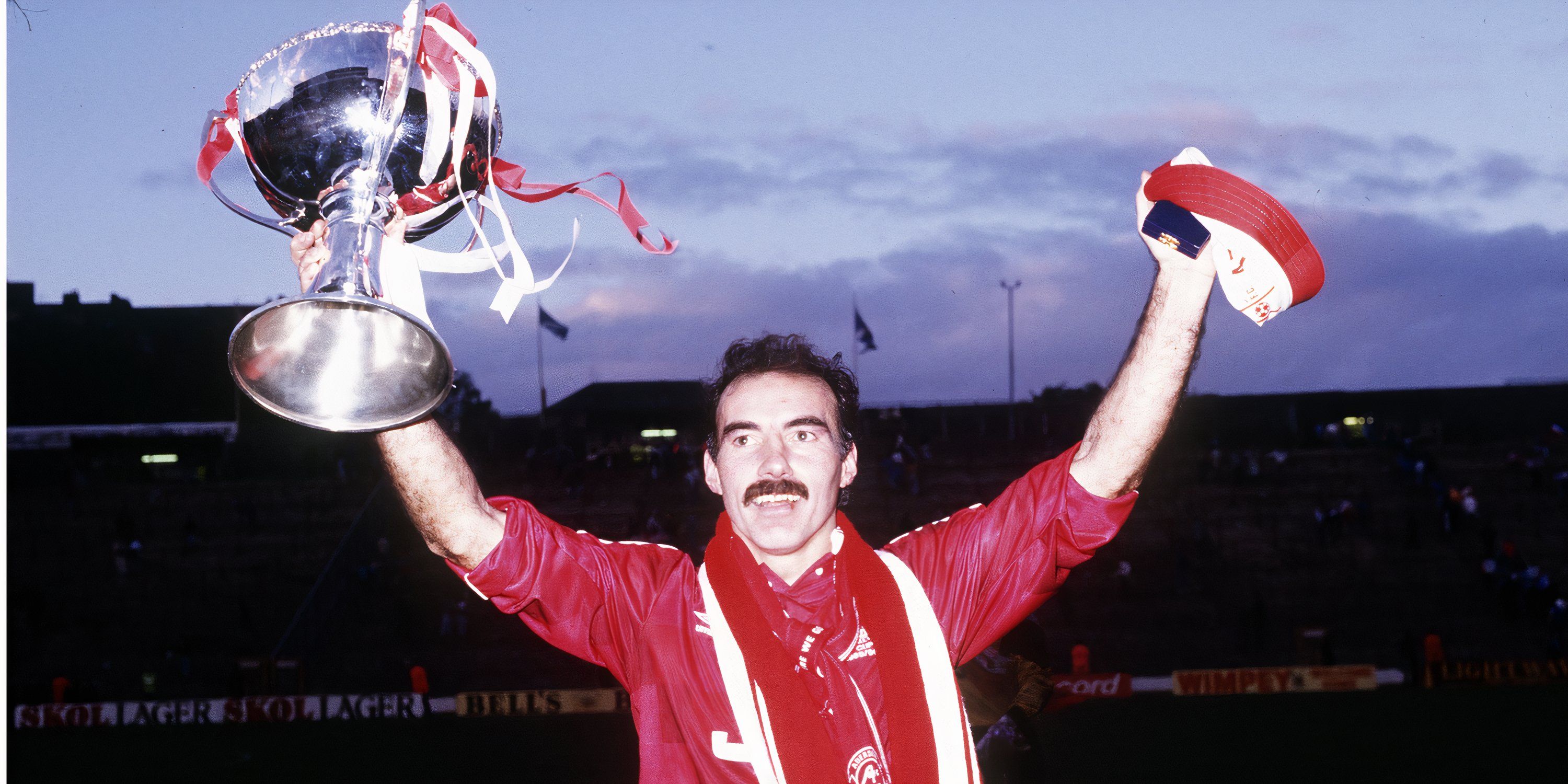 10 Greatest Rangers Players in Football History [Ranked]