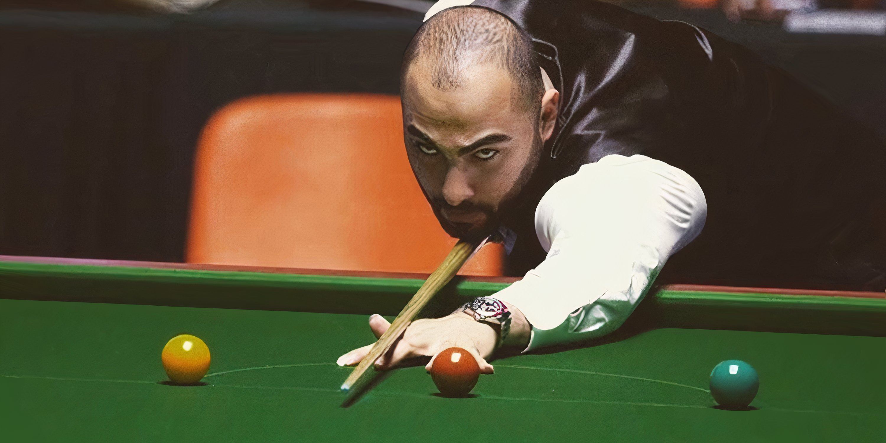 Snooker Player Hossein Vafaei's Rare Fluke Shot