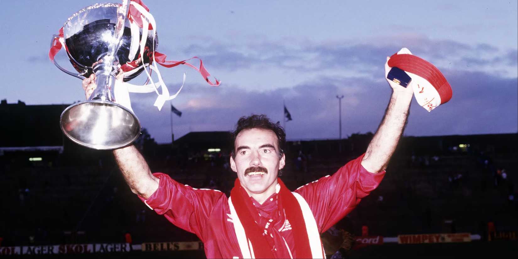 10 Greatest Scotland Defenders in Football History [Ranked]