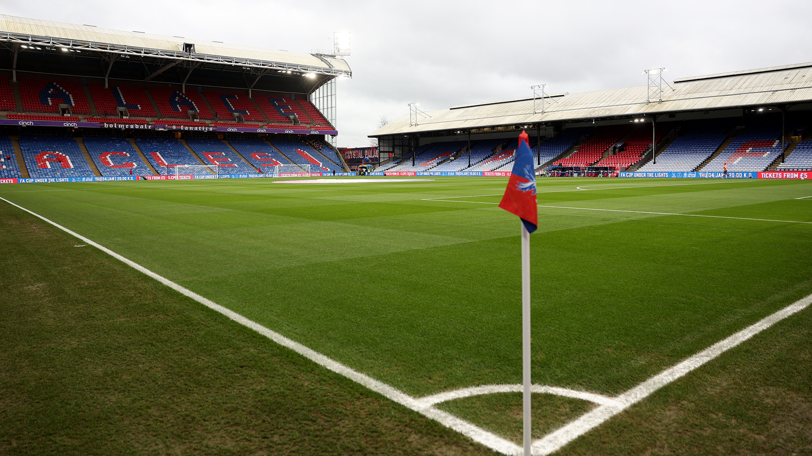 Crystal Palace Send Scouts to Watch 6ft 5 Hearts Star Over Cut Price Deal