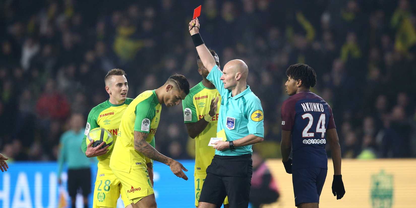 10 Most Controversial Refereeing Decisions in Football History (Ranked)