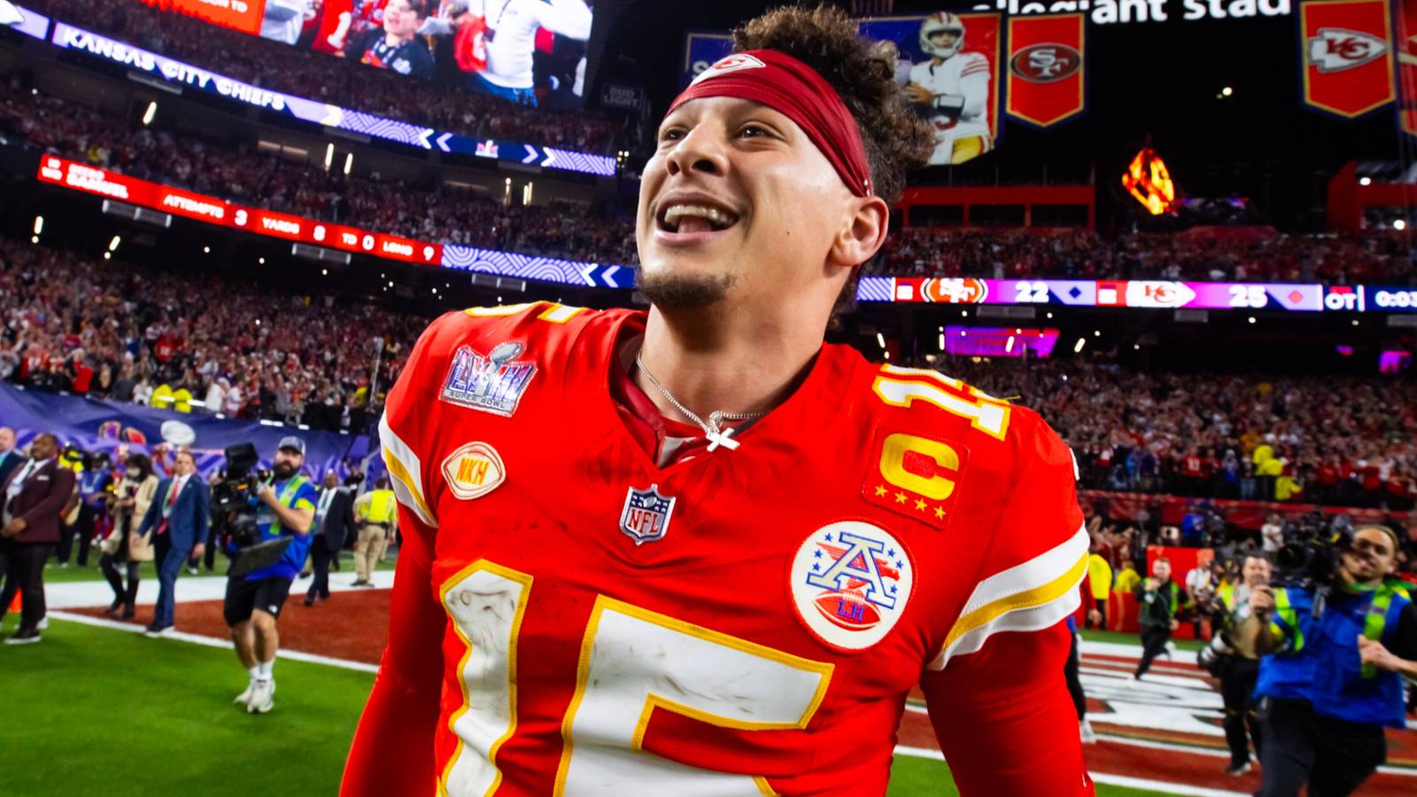 Patrick Mahomes Coach Claps Back at Criticism of Chiefs Star Being Out ...