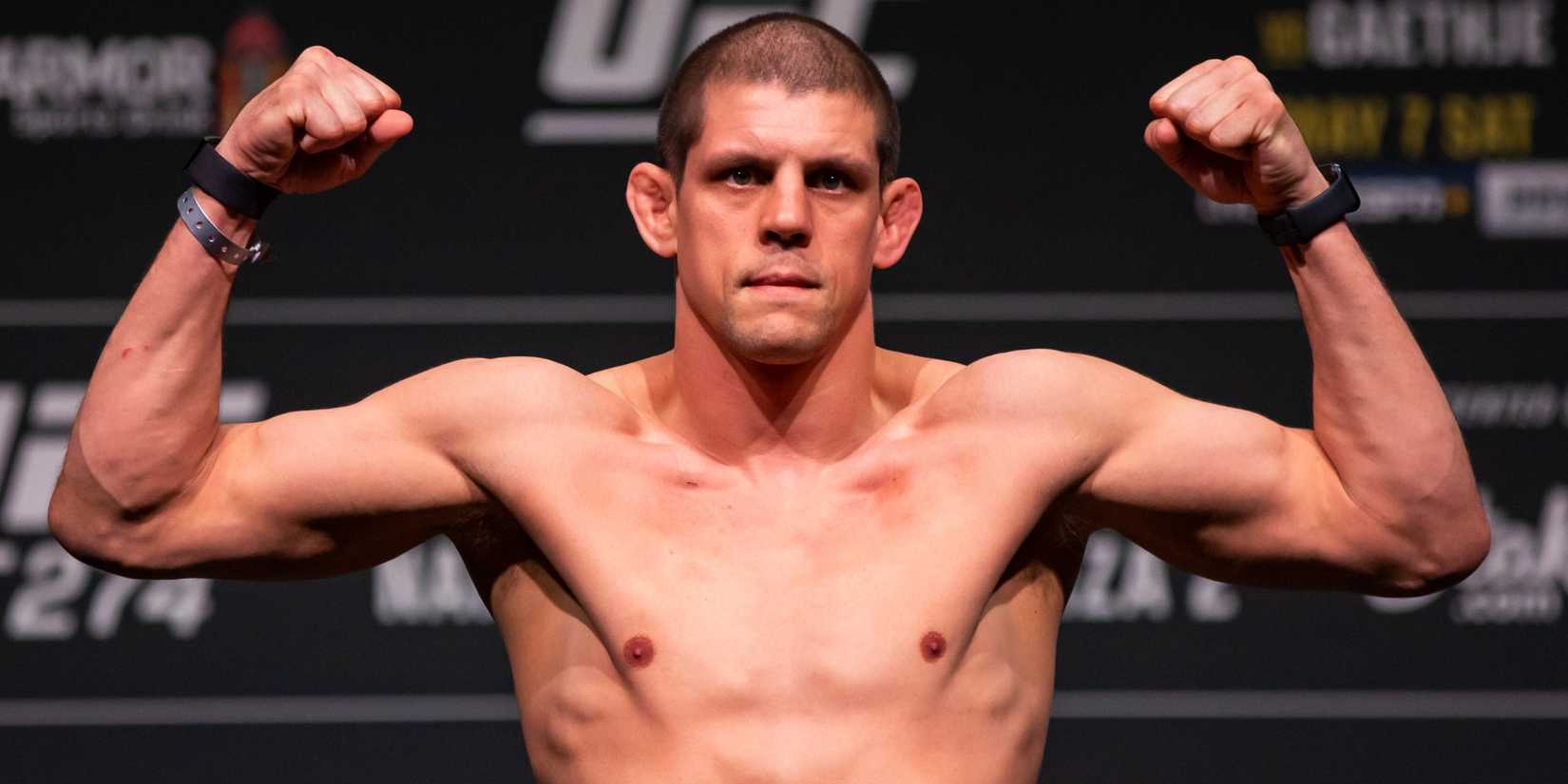 10 Male UFC Fighters With Most Fight Bonuses