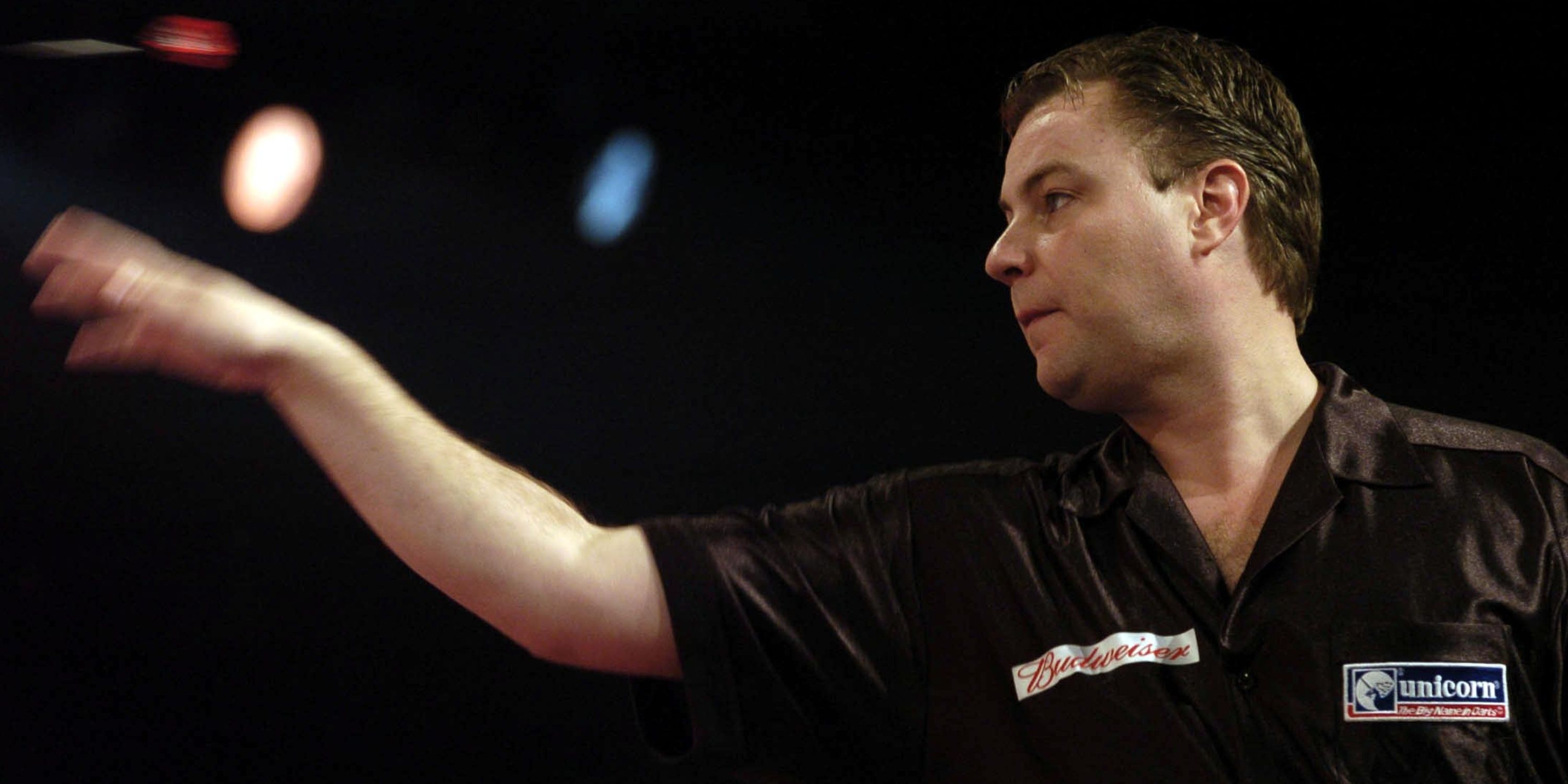 20 Greatest Darts Players in History [Ranked]